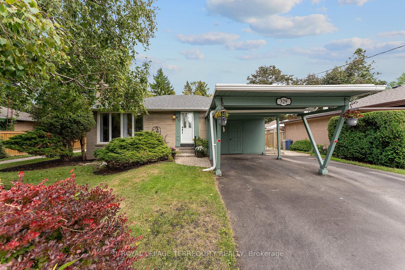 329 Cochrane Street, Whitby, ON L1N 5J4