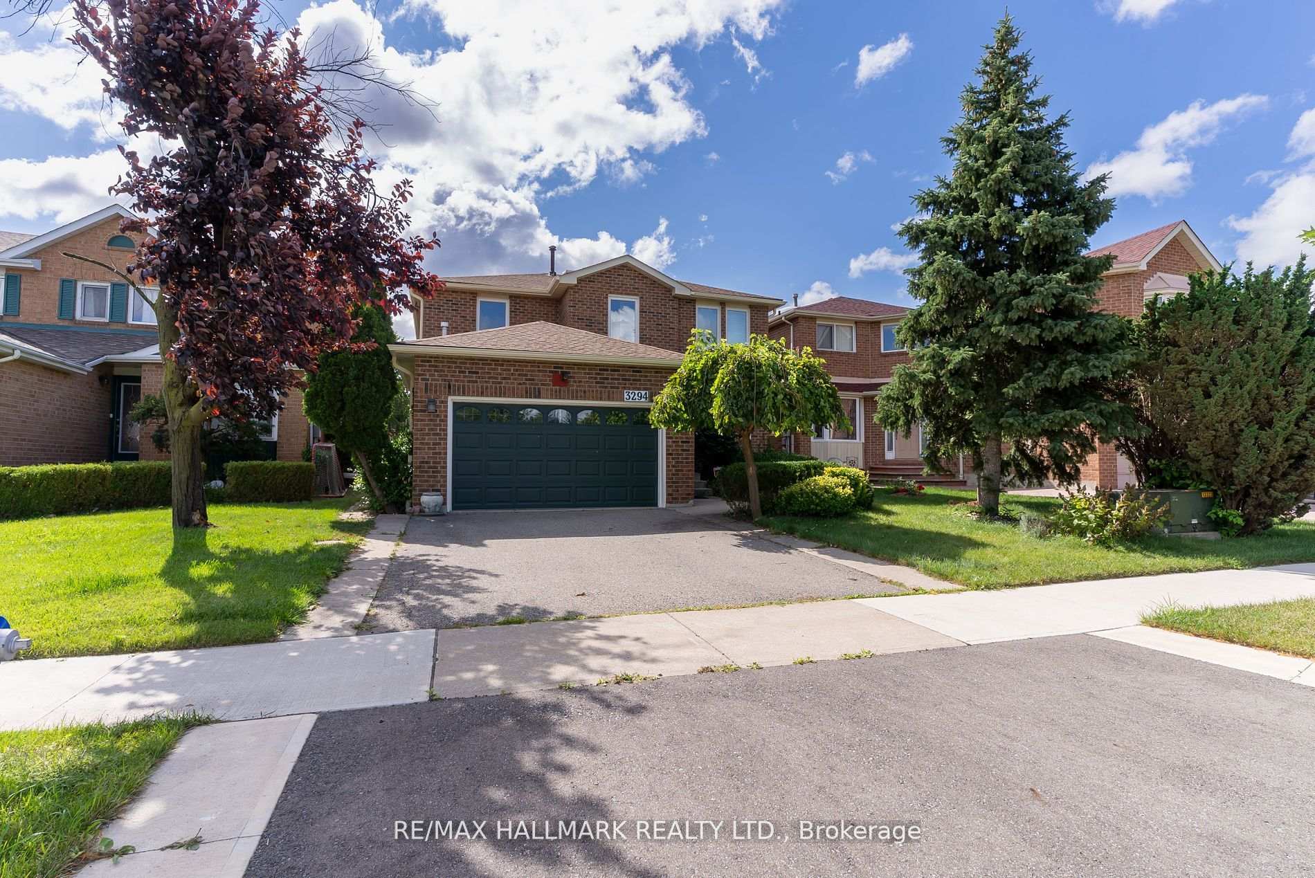 3294 Thorncrest Drive, Mississauga, ON L5L 4K6