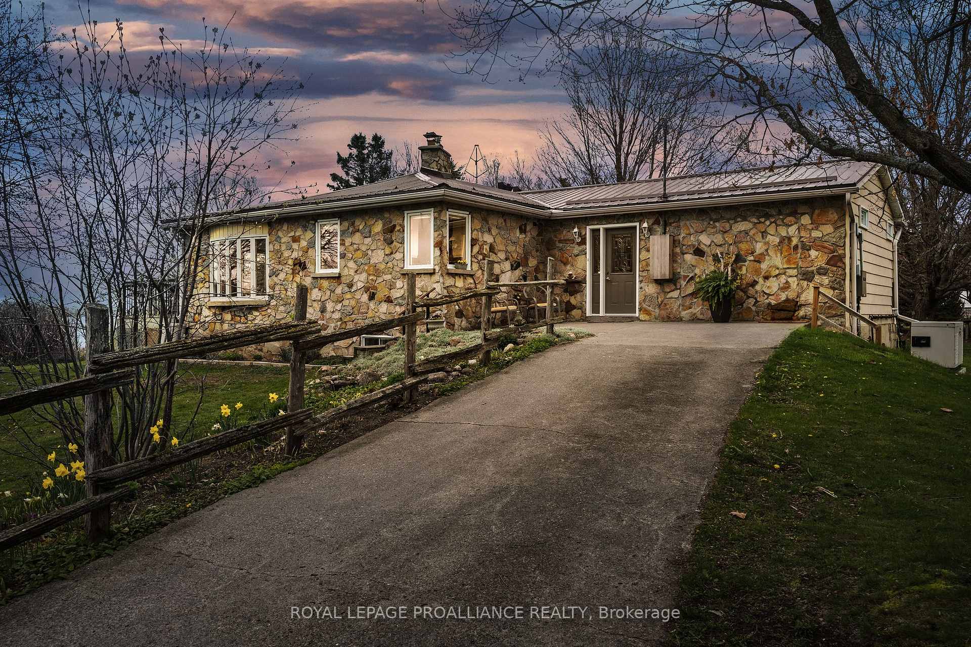 32C Windatt Lane, Prince Edward County - For Sale at $1,199,000 - GTA-Homes