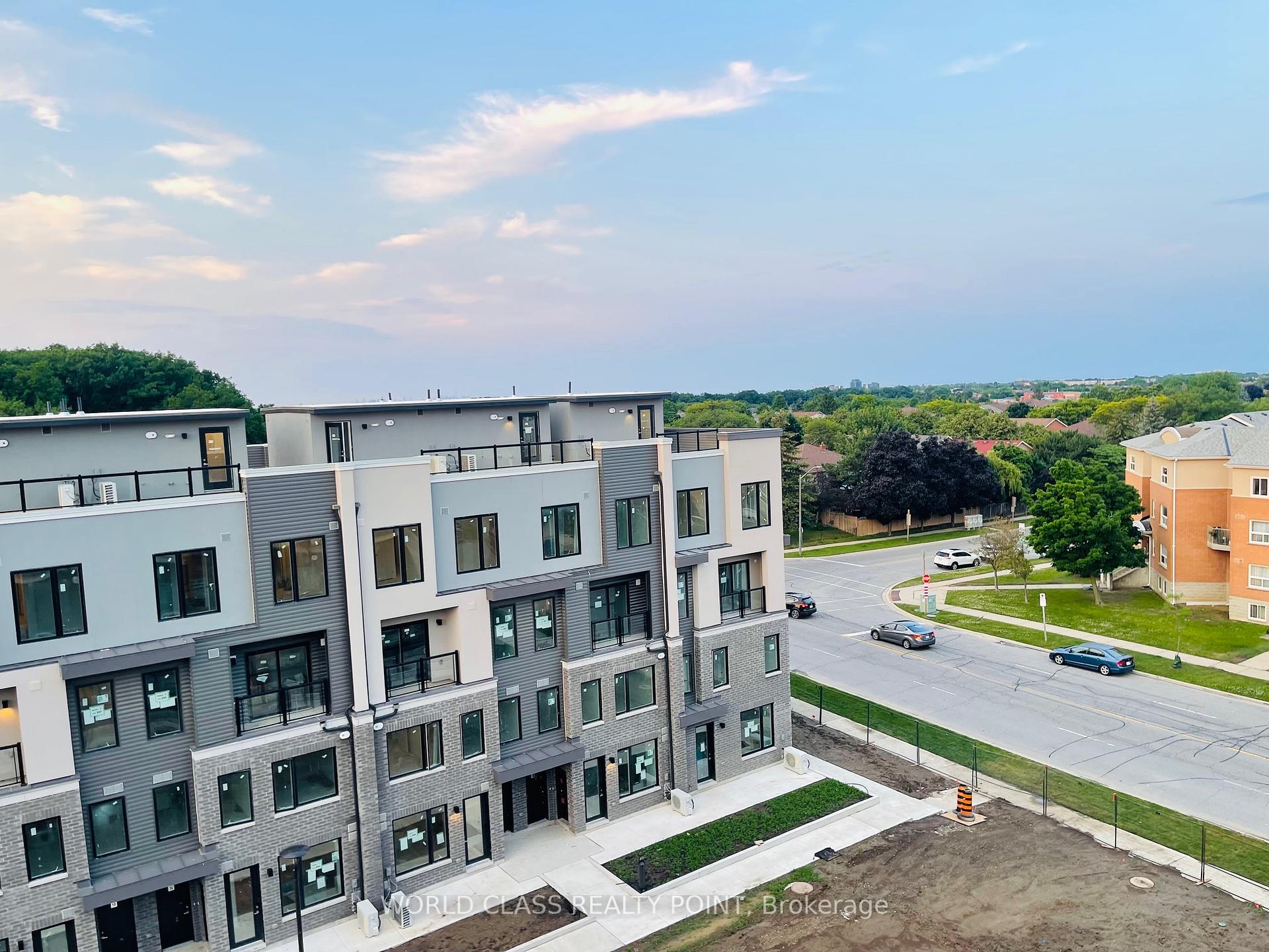 33 - 3546 Colonial Drive, Mississauga, ON L5L 0C1