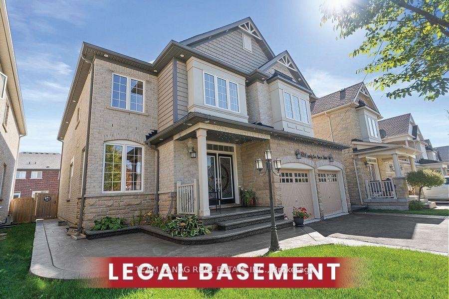 33 Bonnieglen Farm Boulevard, Caledon, ON L7C 3X8