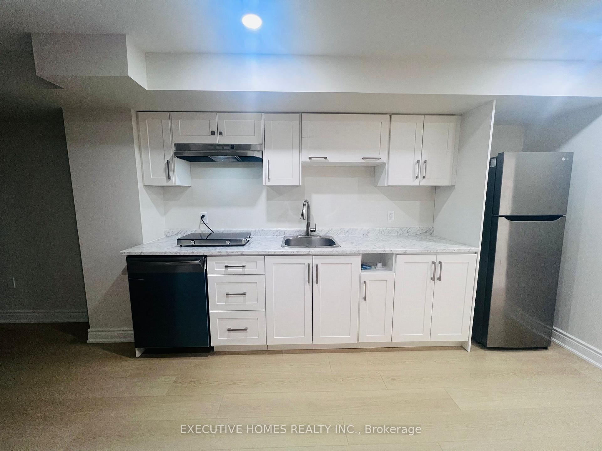 33 James Govan Drive, Whitby, ON L1N 0J8