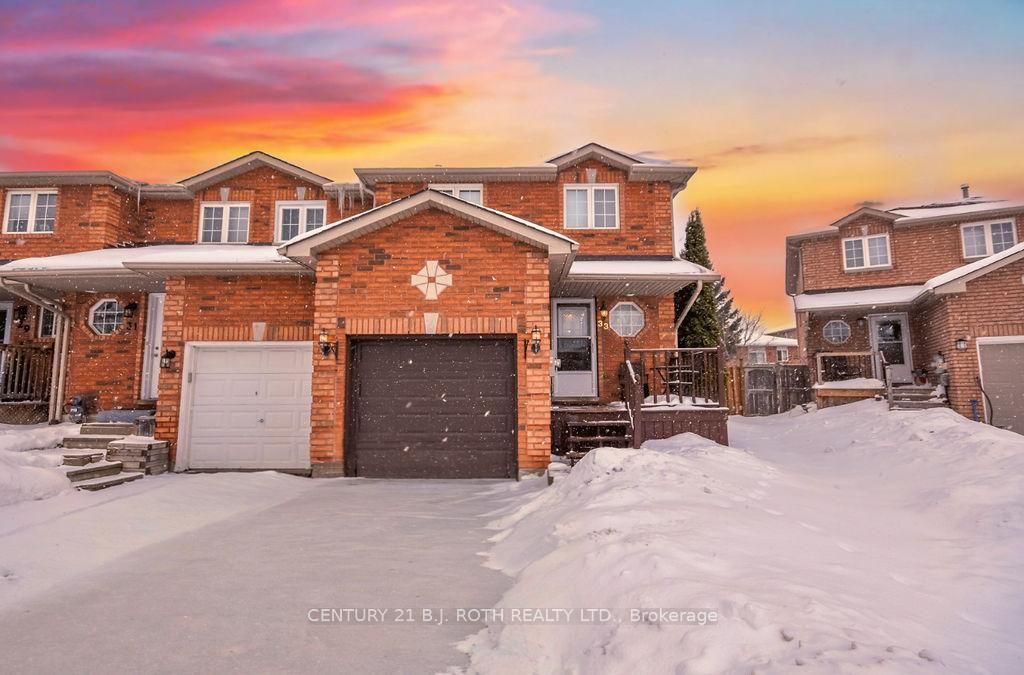 33 Lee Crescent, Barrie, ON L4N 9Z5