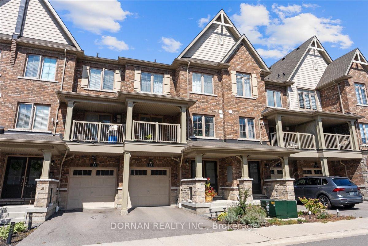 33 Mappin Way, Whitby, ON L1R 0R4
