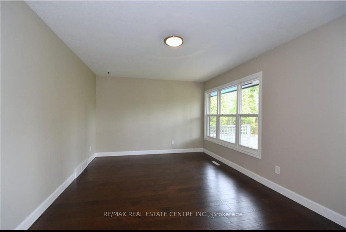 upper - 33 Westway Place, Hamilton, ON L9C 2E9