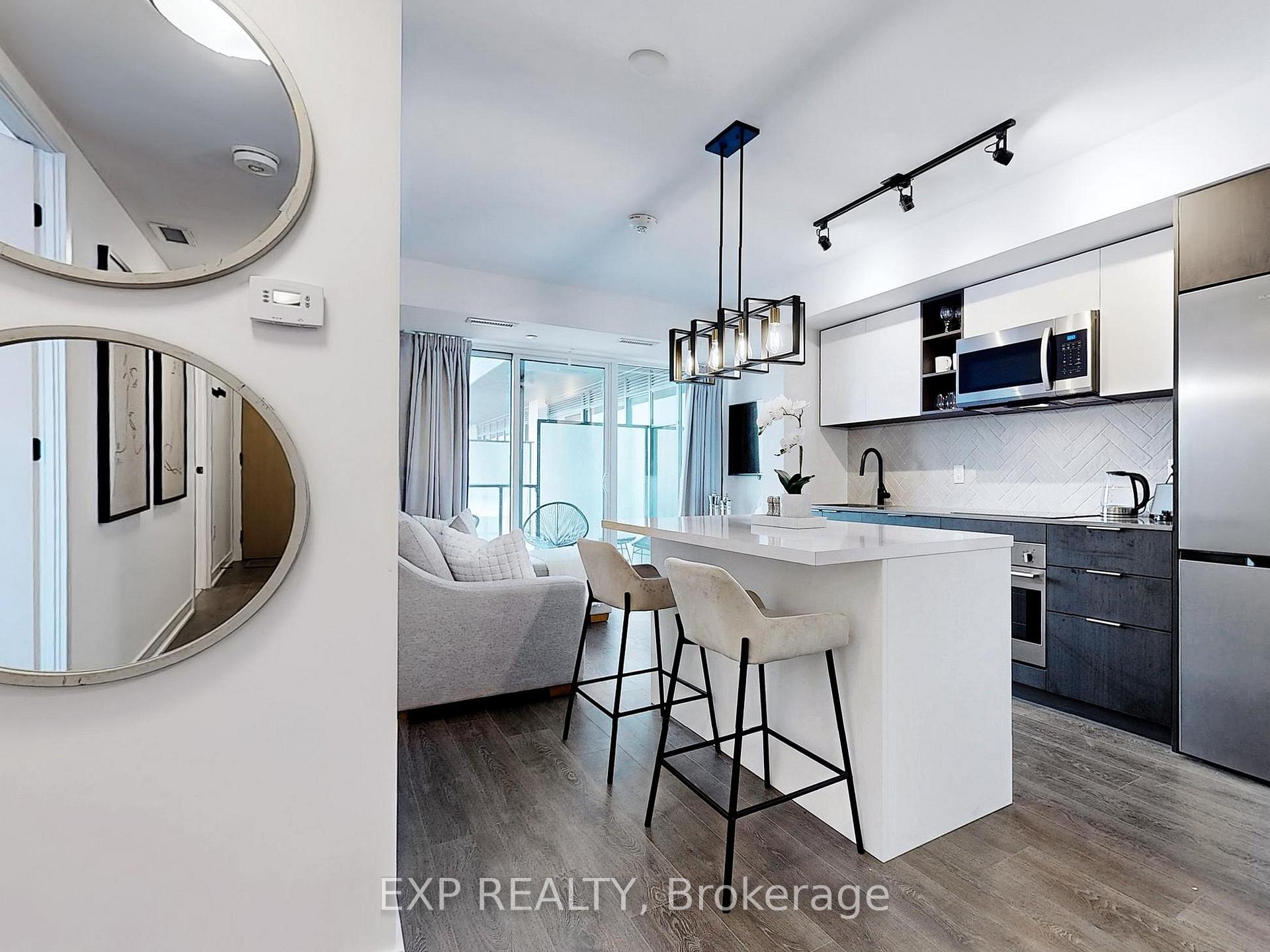330 - 36 Zorra Street, Toronto, ON M8Z 0G5