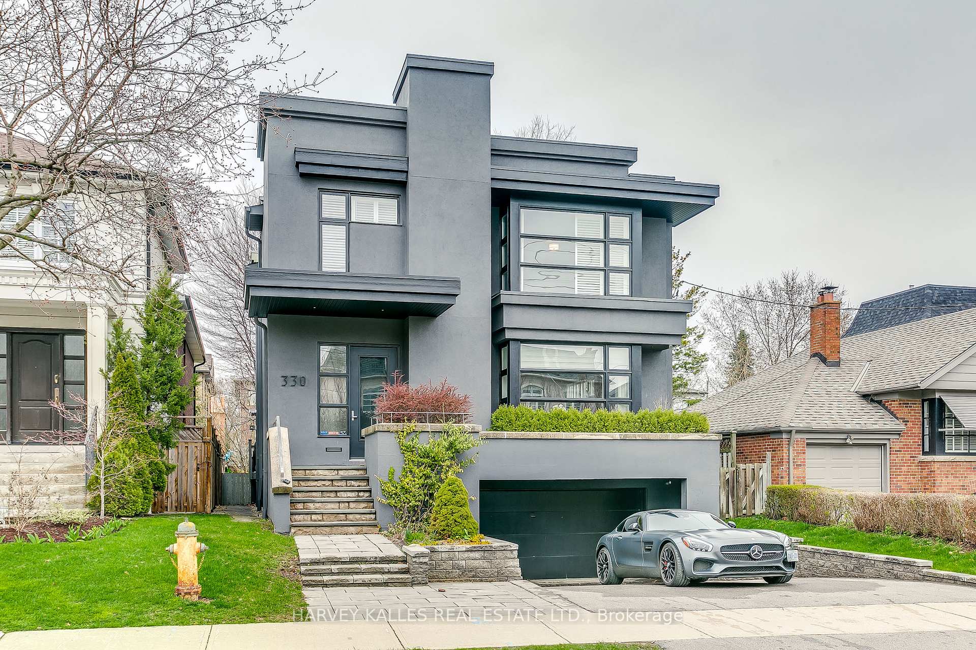 330 Brooke Avenue, Toronto, ON M5M 2L3