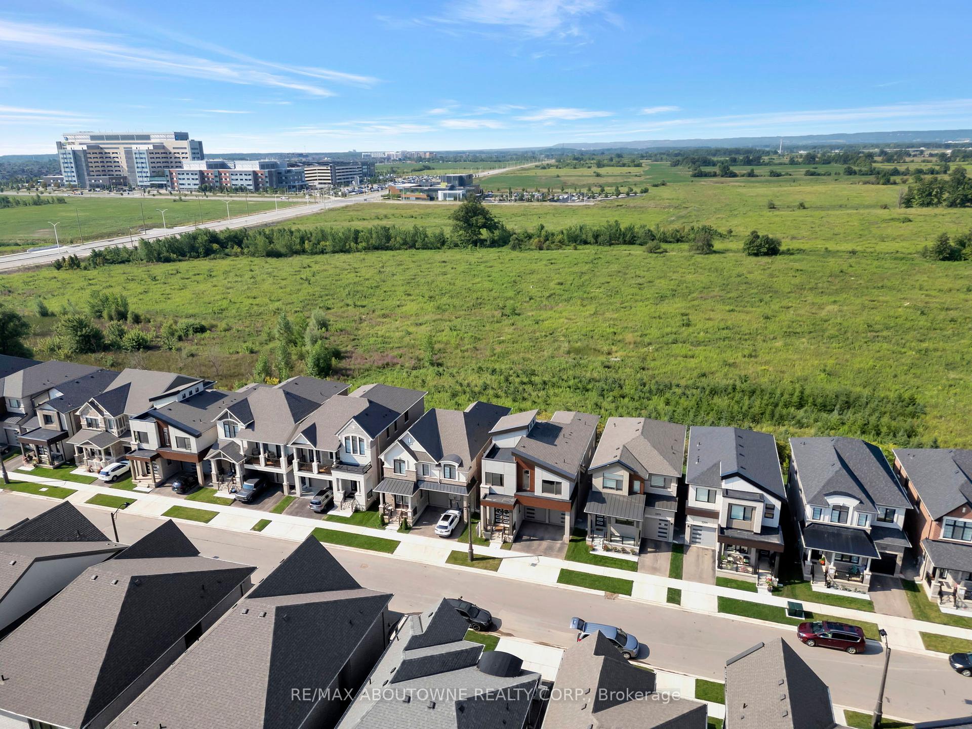 3307 Harasym Trail, Oakville, ON L6M 5N6