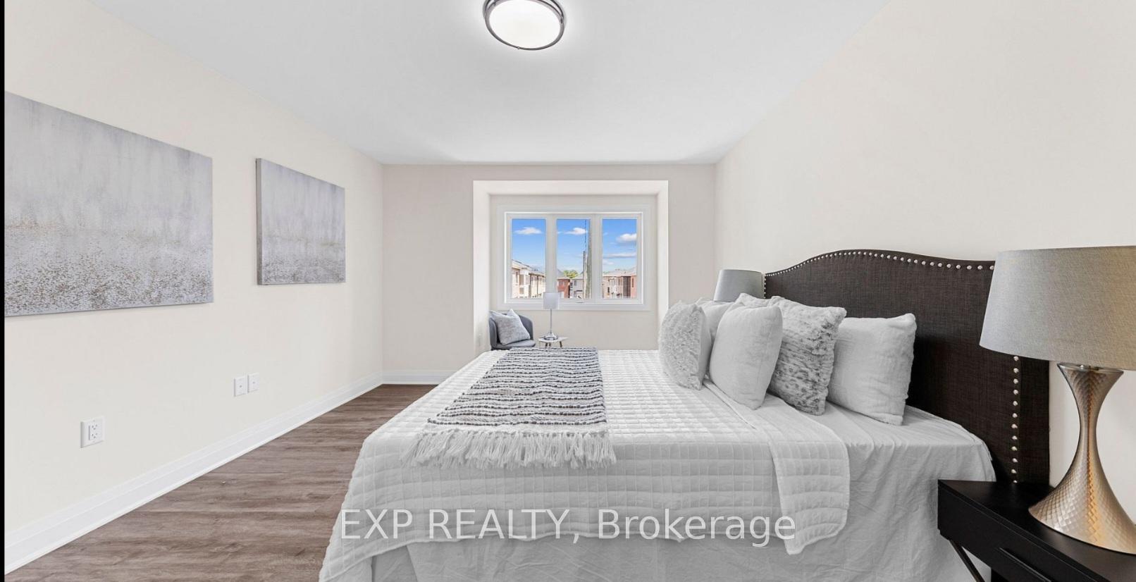 3307 Thunderbird Promenade, Pickering, ON L1X 0N1
