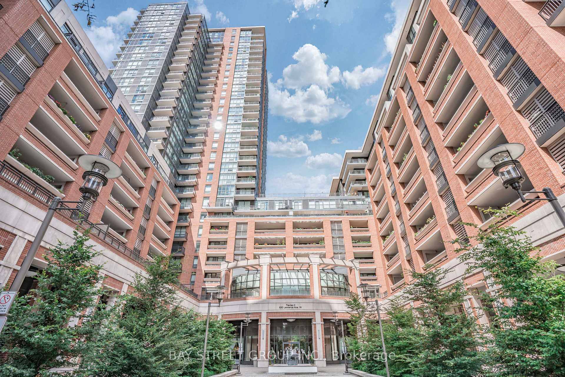 331 - 830 Lawrence Avenue W, Toronto, ON M6A 0B6