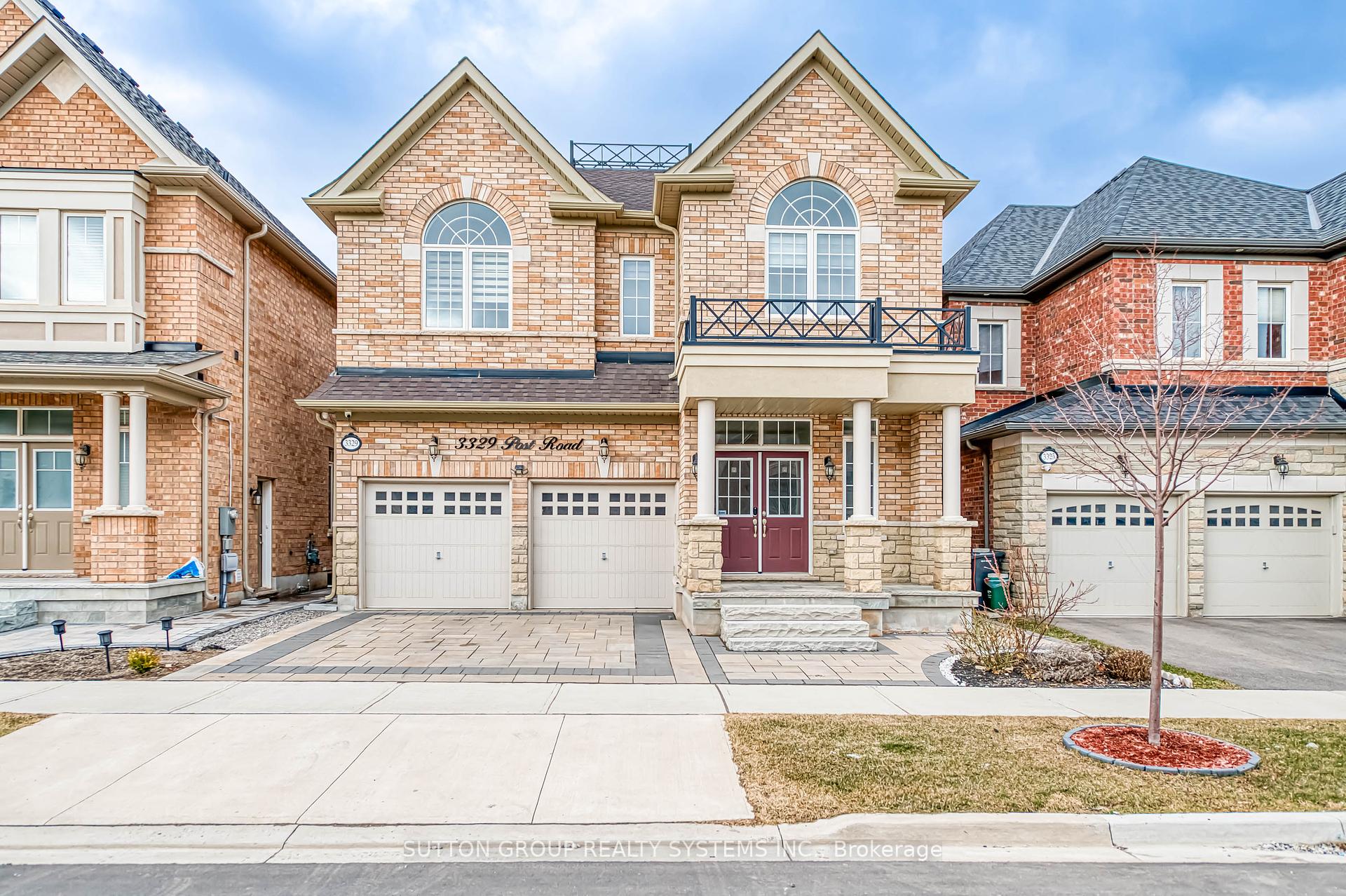 3329 Post Road, Oakville, ON L6H 0Y5
