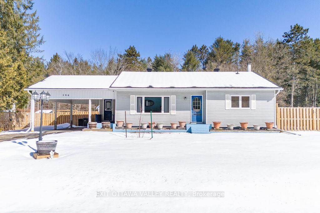 33624 Hwy 17 Highway, Deep River, ON K0J 1P0