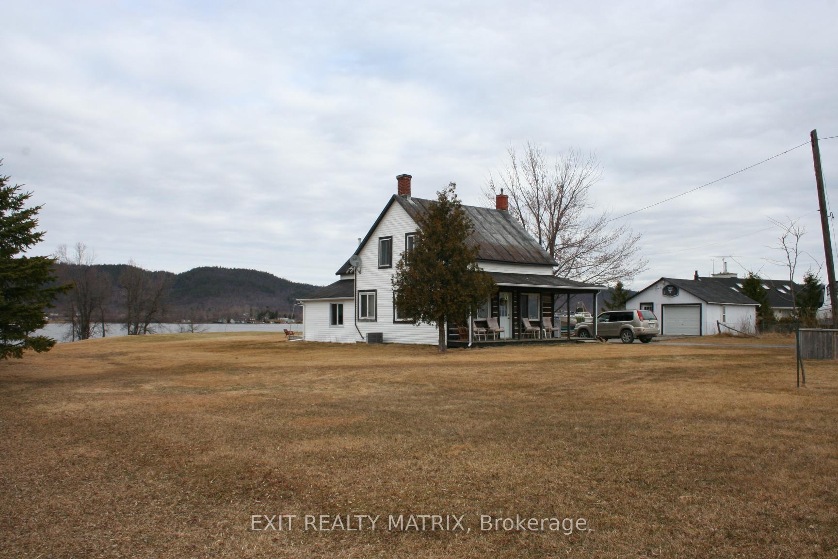 337 Ch Du Domaine Road, Alfred and Plantagenet, ON K0B 1J0