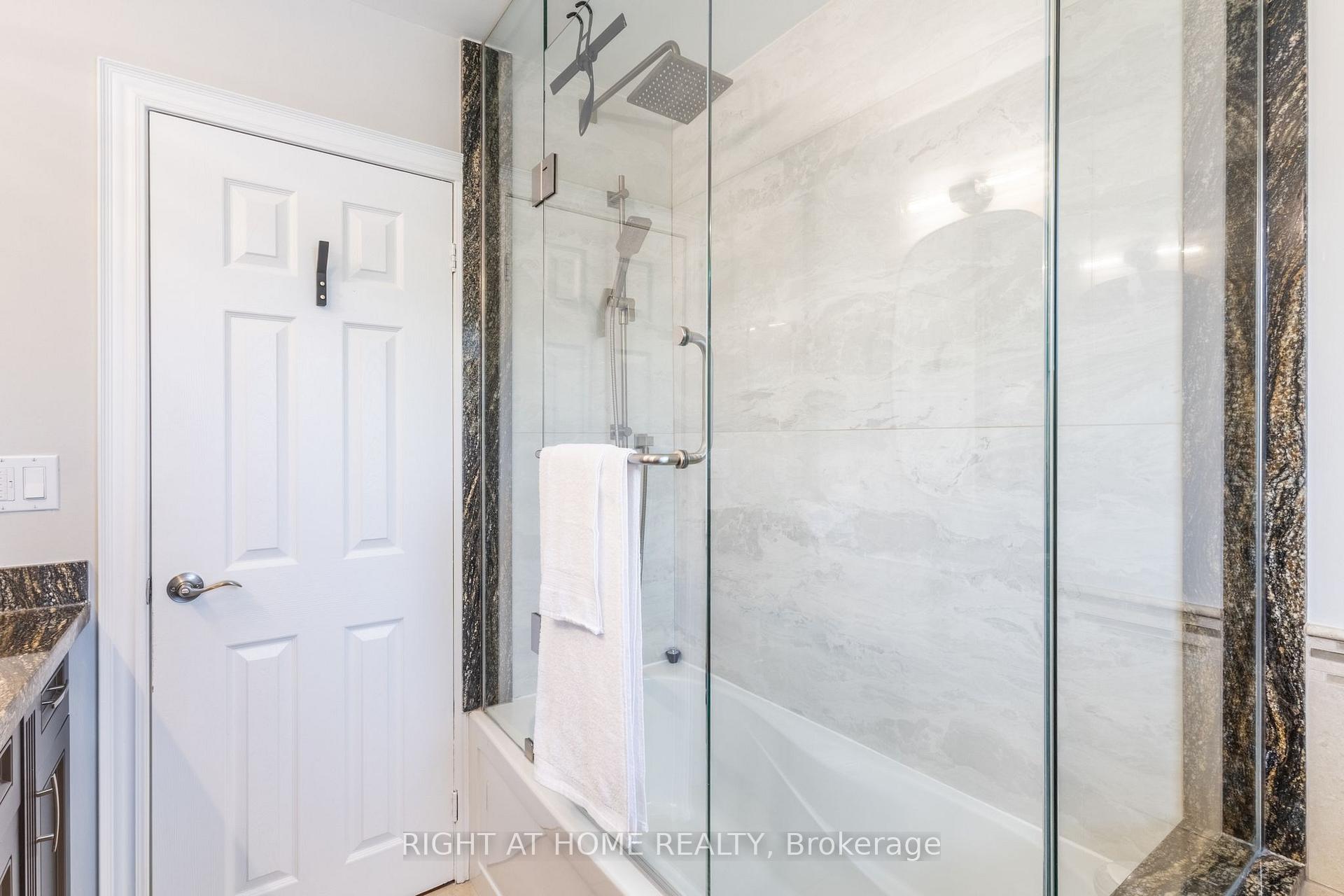 337 Monica Crescent, Burlington, ON L7N 1Z5