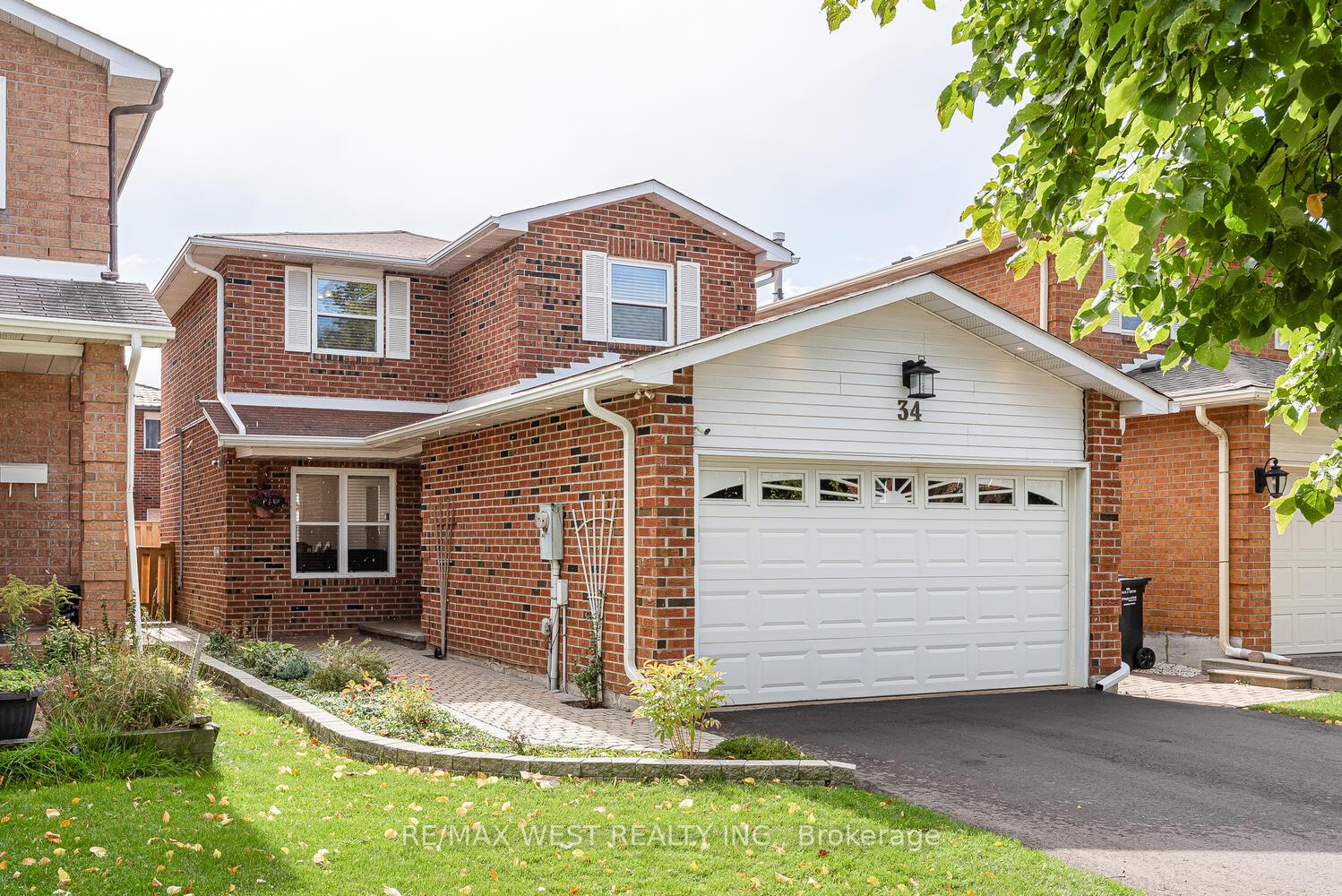34 Alabaster Drive, Brampton, ON L6V 4G8