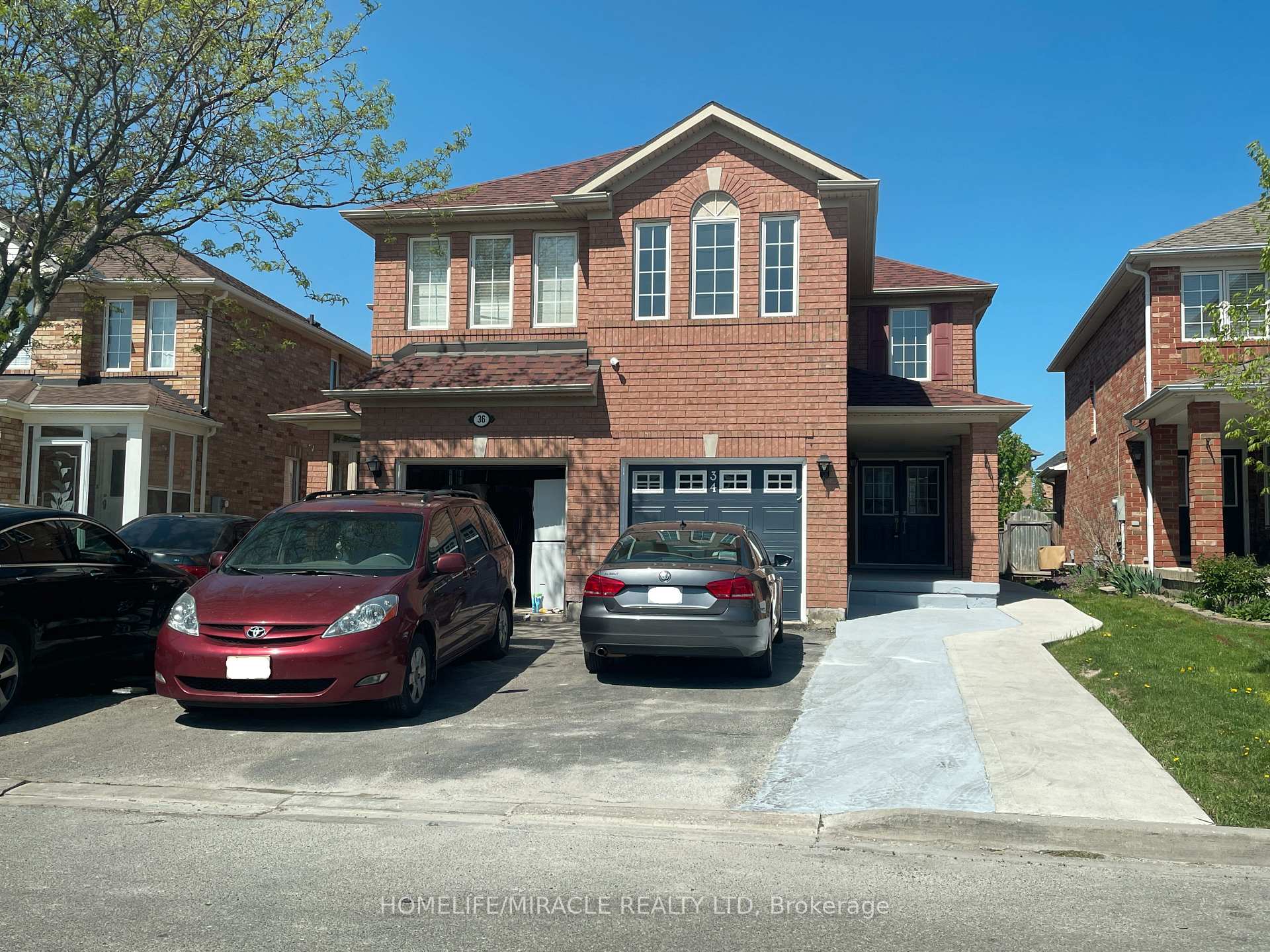 Upper - 34 Brunswick Street, Brampton, ON L6X 4Y5