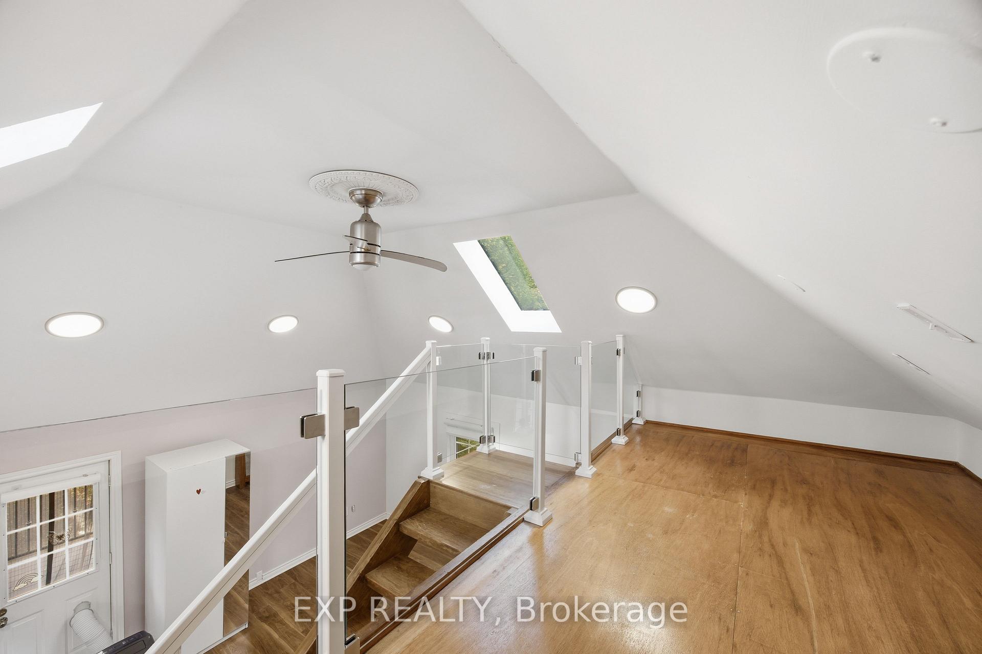 34 High Park Boulevard, Toronto, ON M6R 1M7