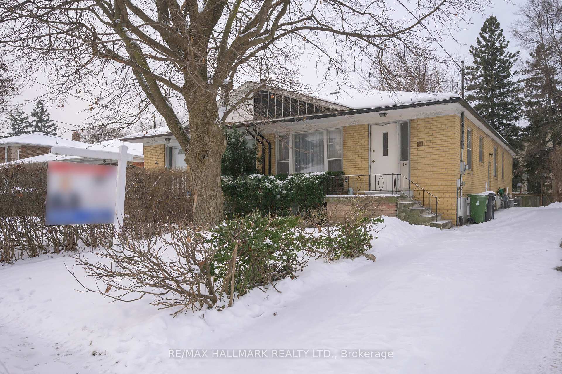 34 Linelle Street, Toronto, ON M2N 2J3