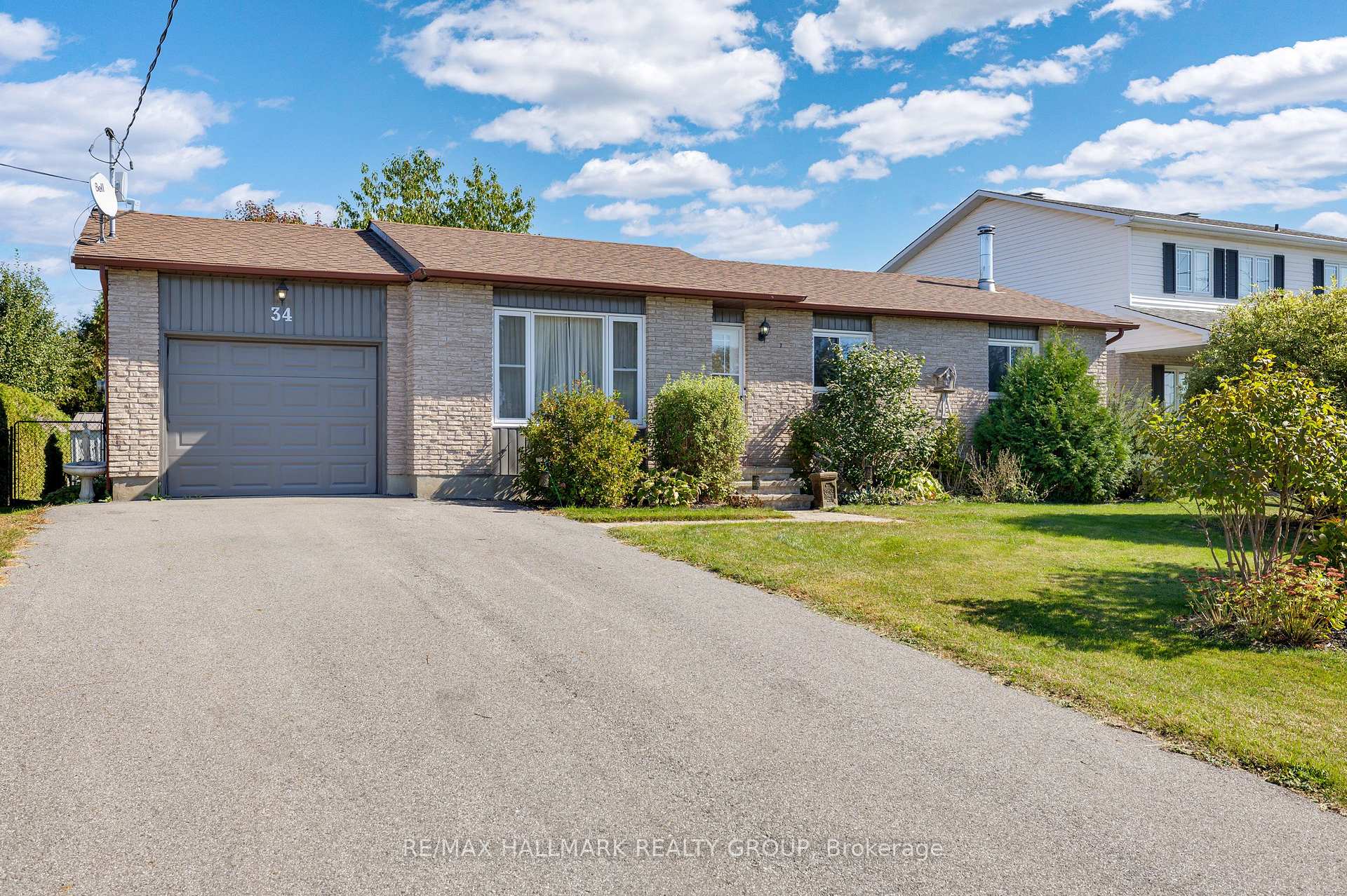 34 Menard Street, Russell, ON K0A 1W0