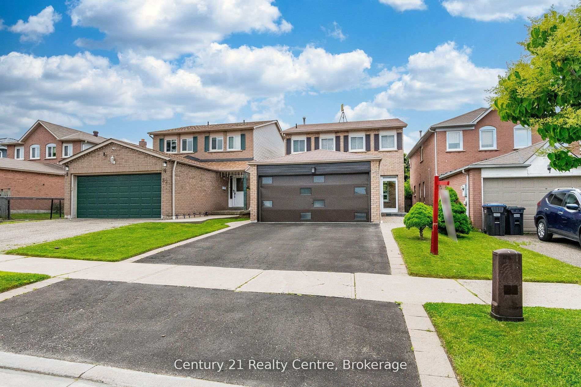 34 Niagara Place, Brampton, ON L6S 4Y9