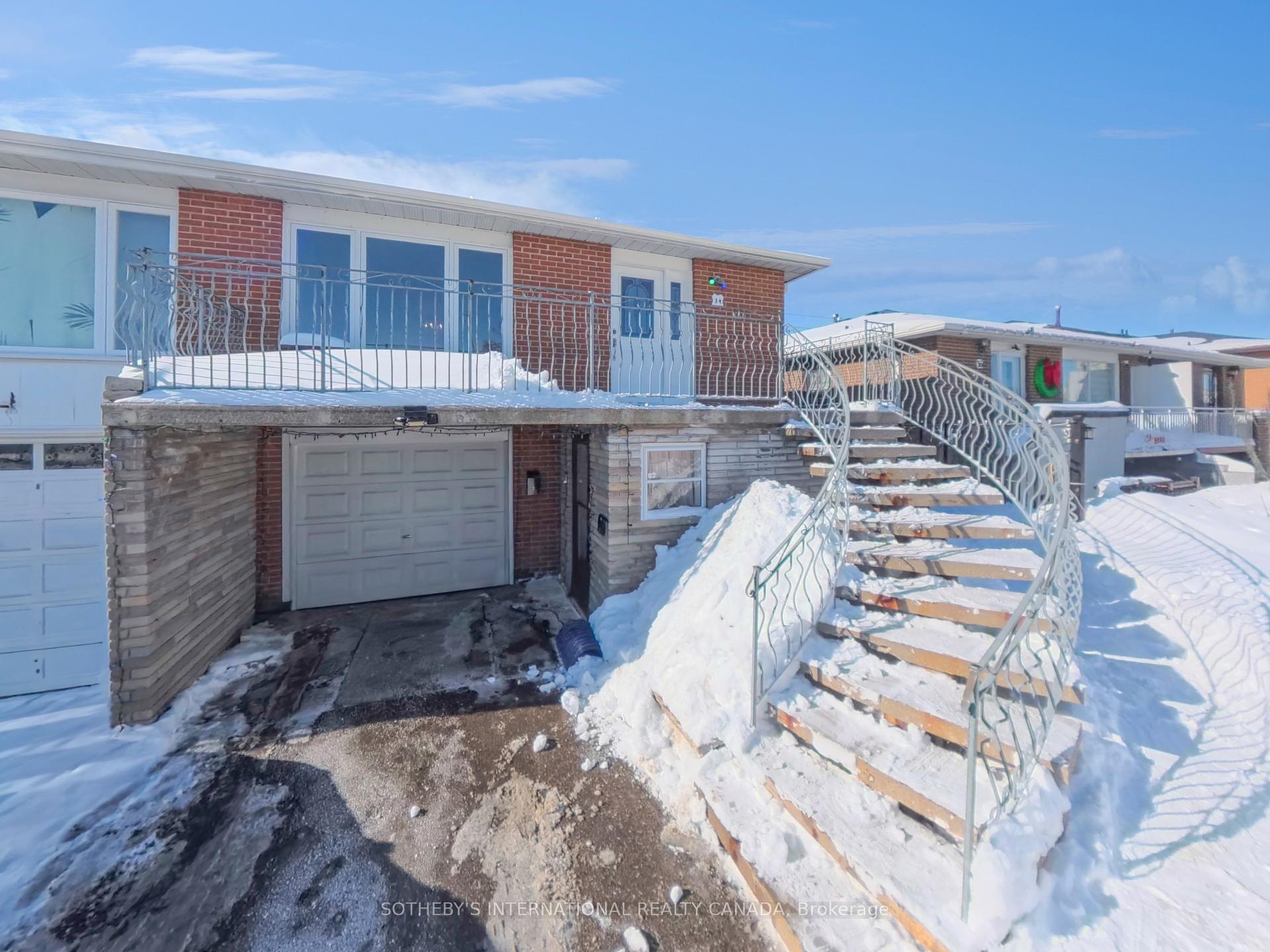 Upper - 34 Rita Drive, Toronto, ON M3L 2G6