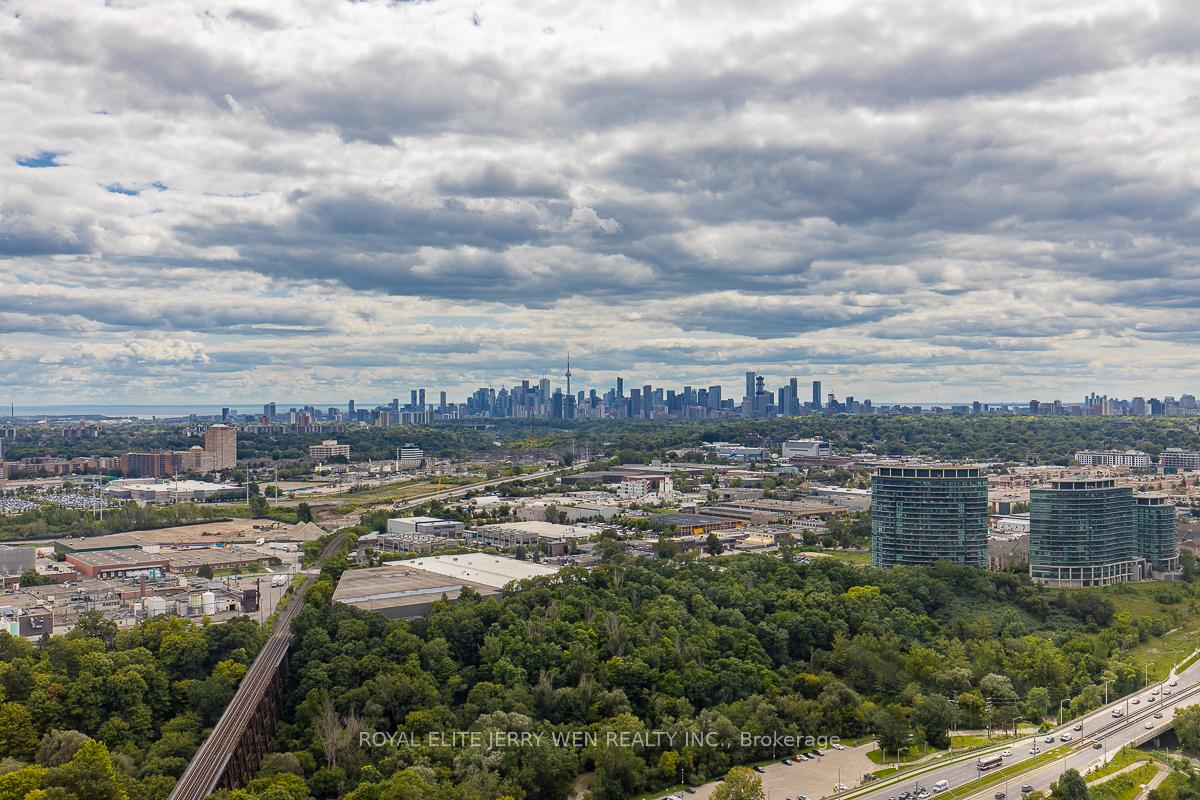 3410 - 30 Inn On The Park Drive, Toronto, ON M3C 0P7