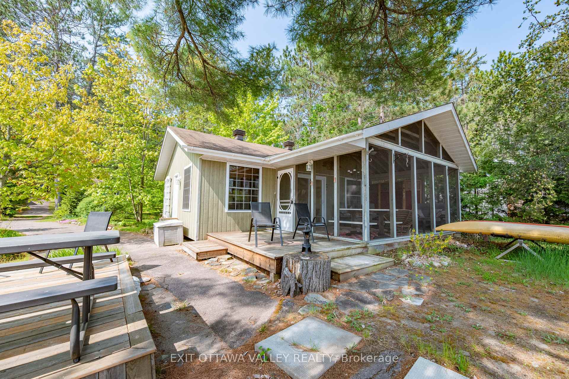 Deep River Real Estate MLS® Listings & Houses For Sale