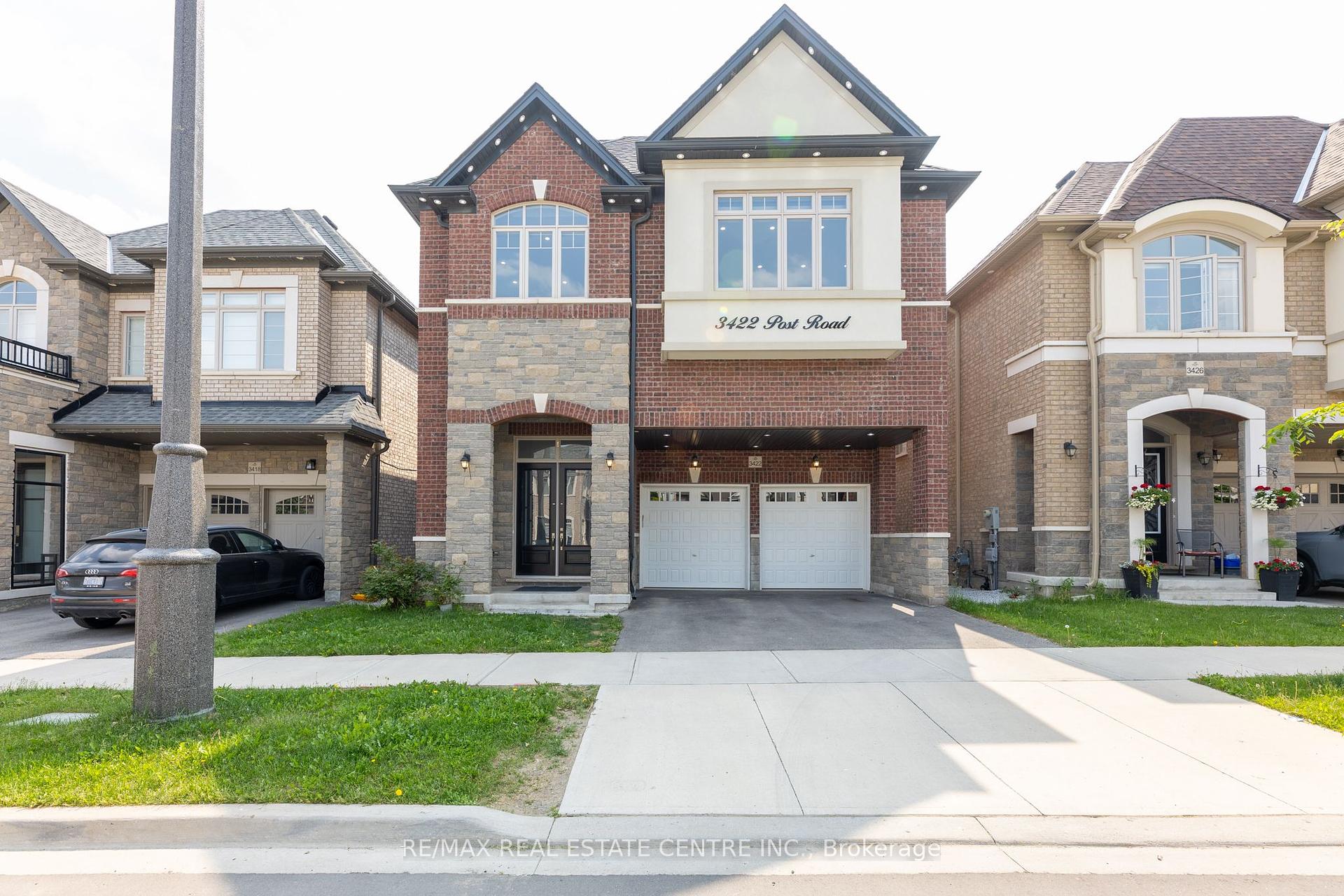 3422 Post Road, Oakville, ON L6H 0Y4