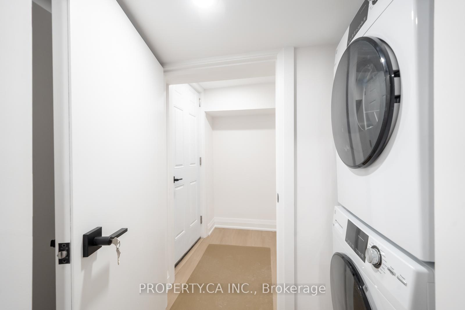 344 Highfield Road, Toronto, ON M4L 2V5