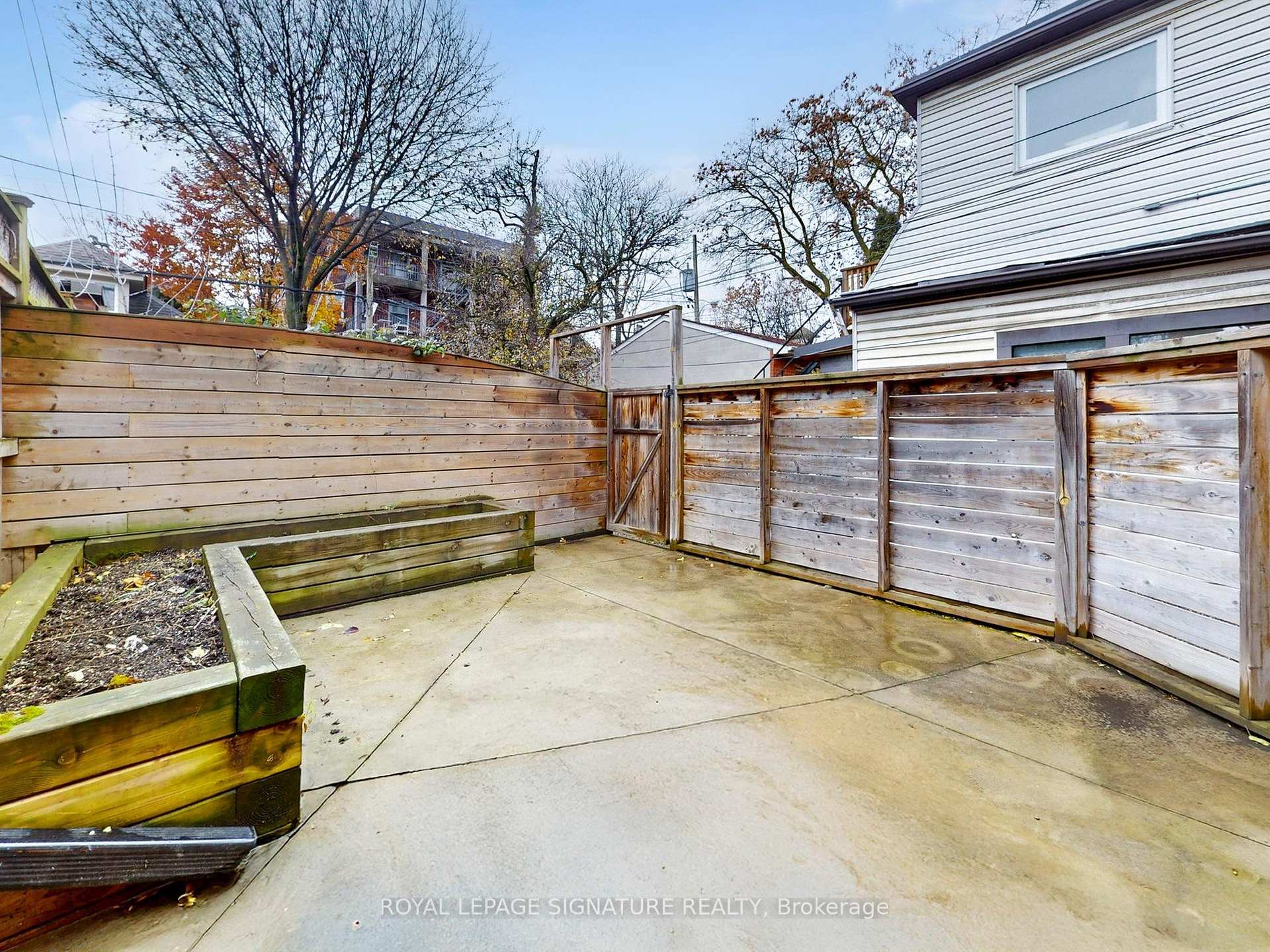 Lower - 344 Markham Street, Toronto, ON M6G 2K9