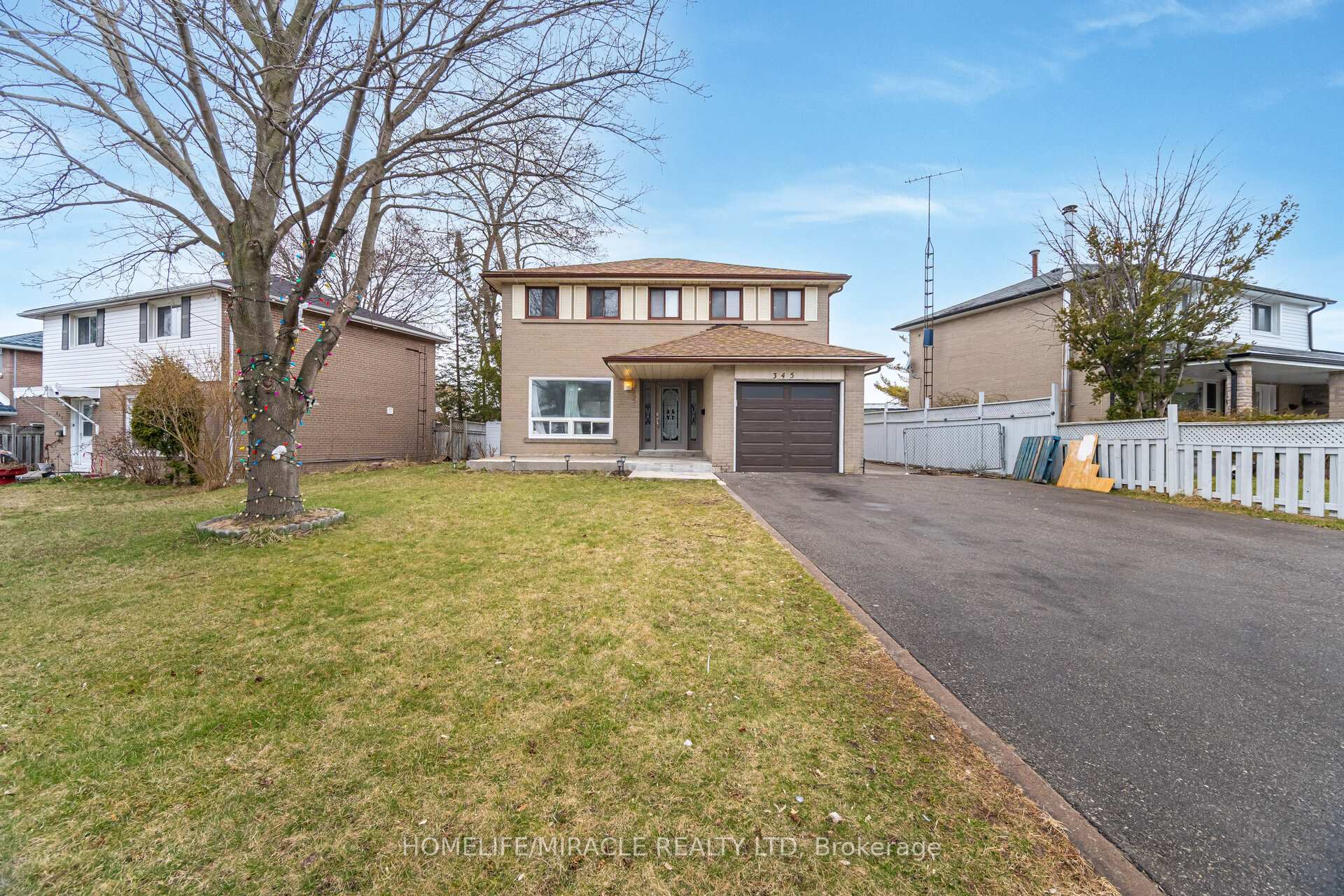 345 Silverstone Drive, Toronto, ON M9V 3J8