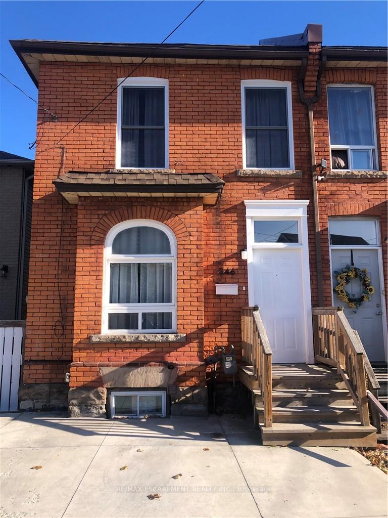 346 Hughson Street N, Hamilton, ON L8L 4N1