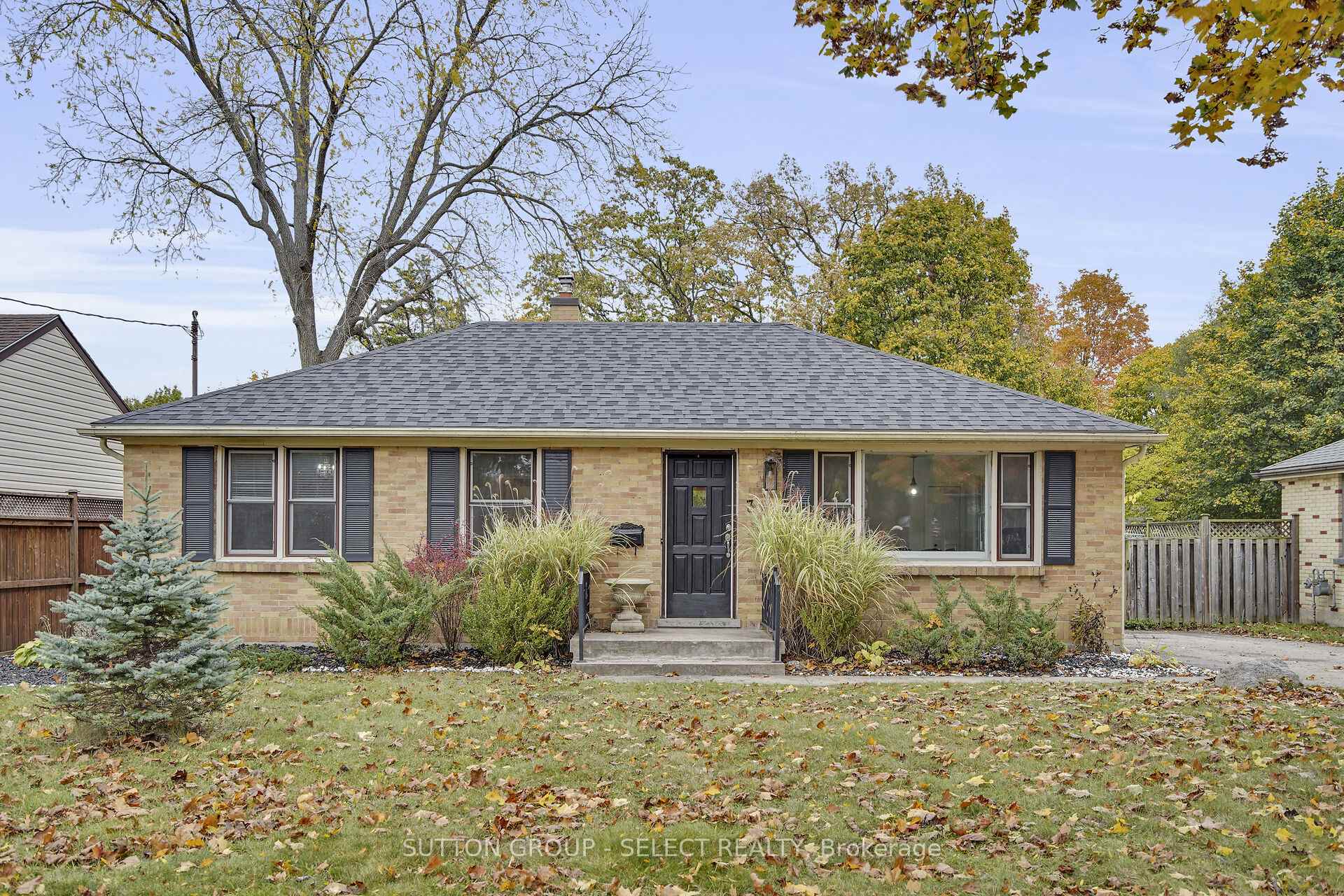 346 Stephen Street, London South, ON N6K 2N3
