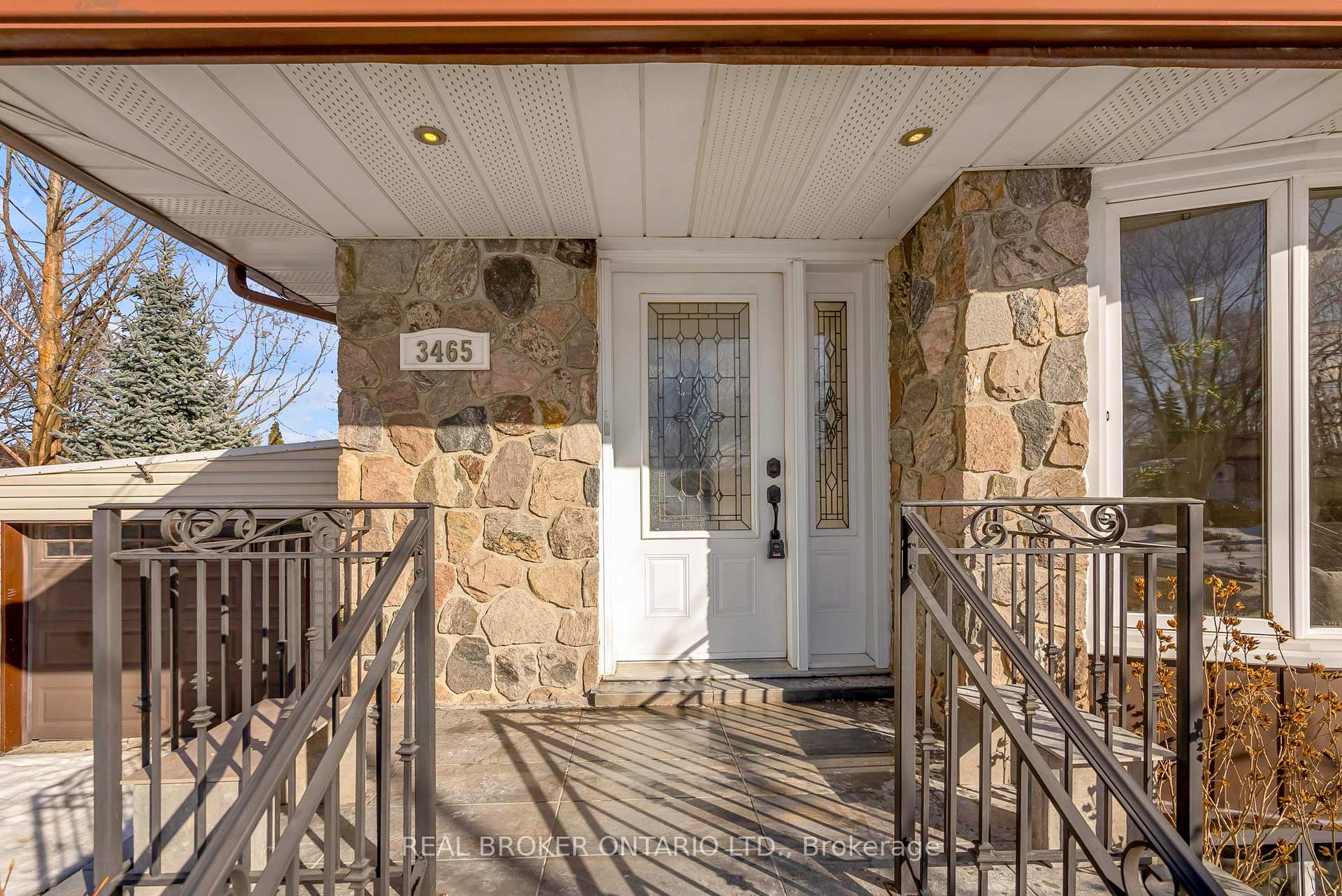 3465 Orion Crescent, Mississauga, ON L5C 2H7