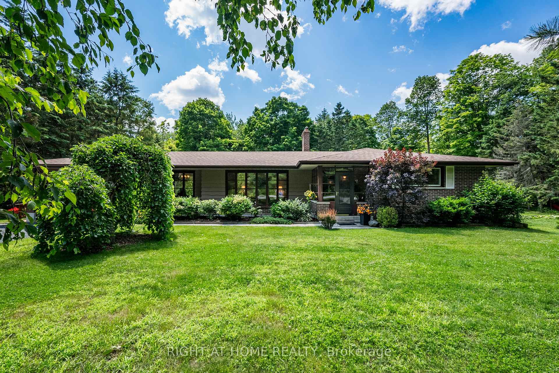 3480 Courtice Road, Clarington, ON L1E 2L6