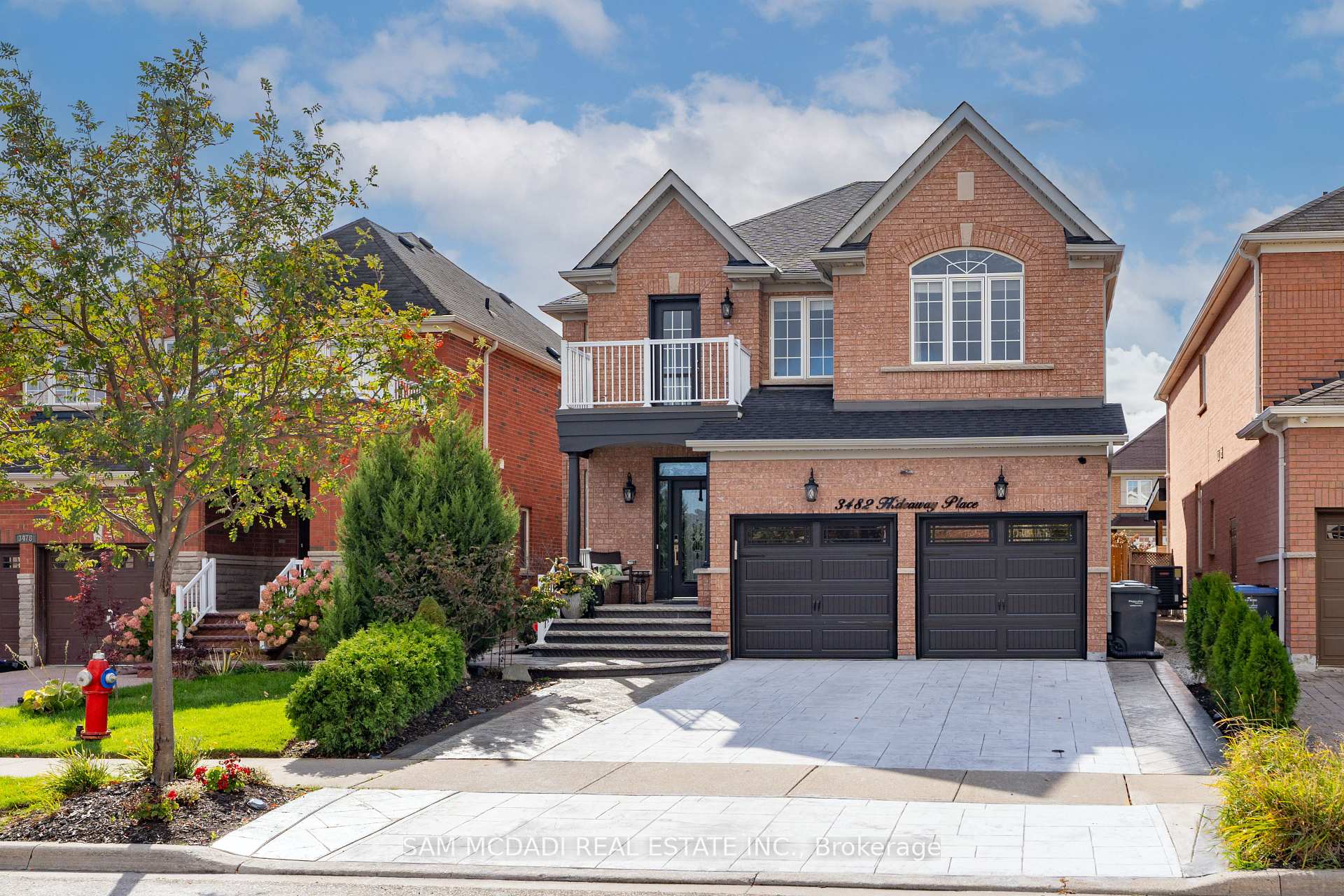 3482 Hideaway Place, Mississauga, ON L5M 0A7