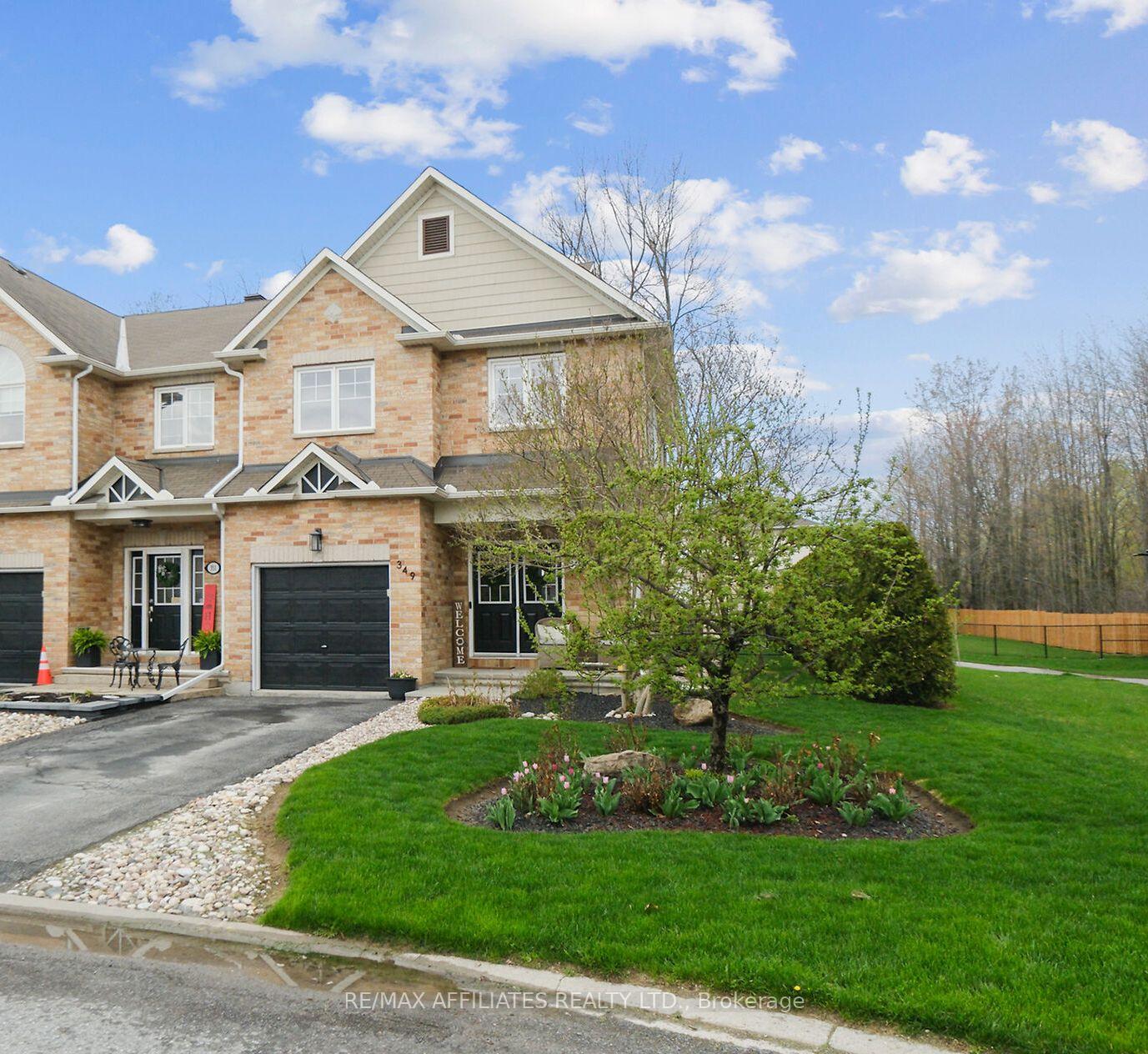 349 Celtic Ridge Crescent, Kanata, ON K2W 0B6