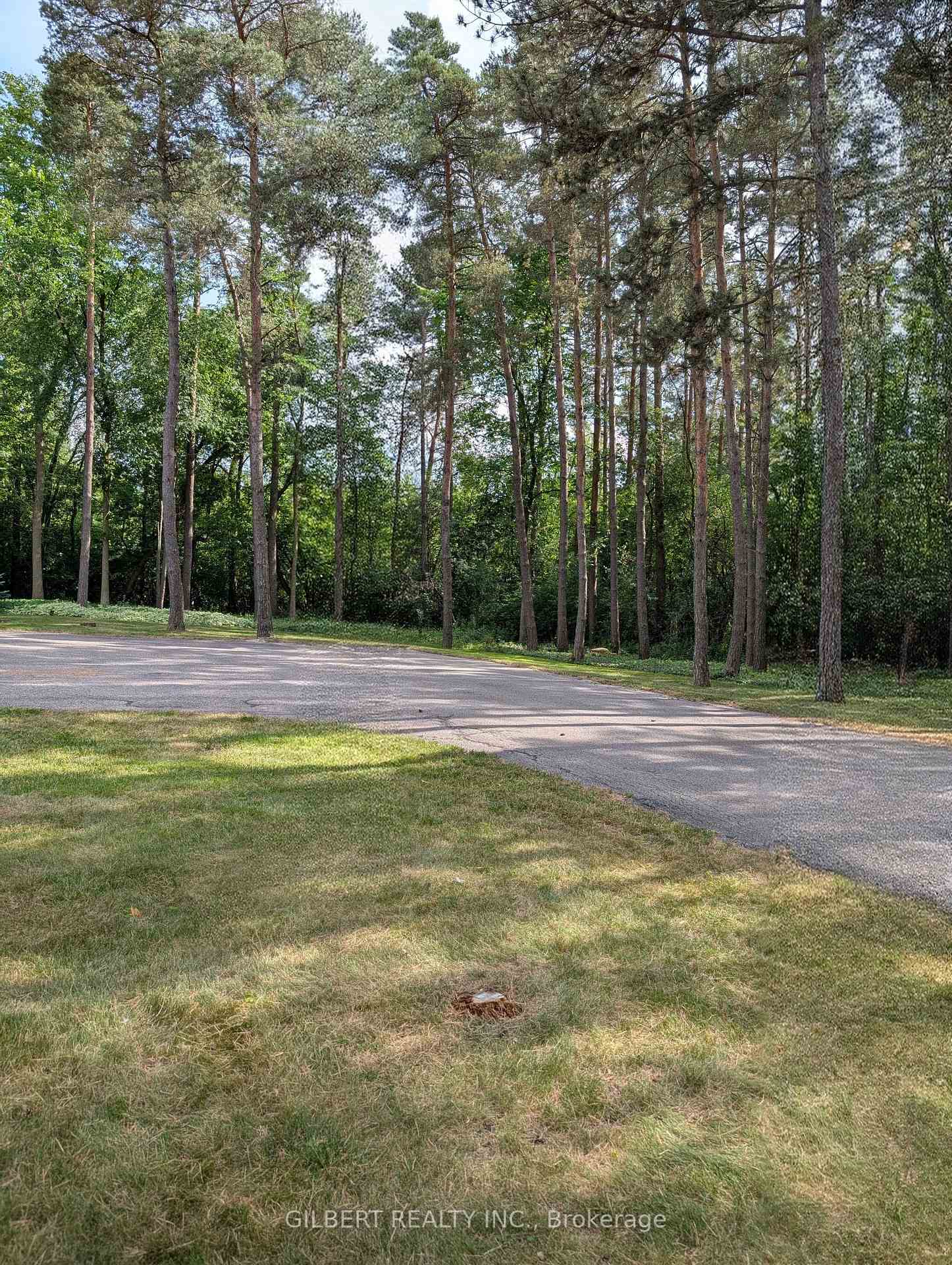 34B Cynthia Crescent, Richmond Hill, ON L4E 2R1