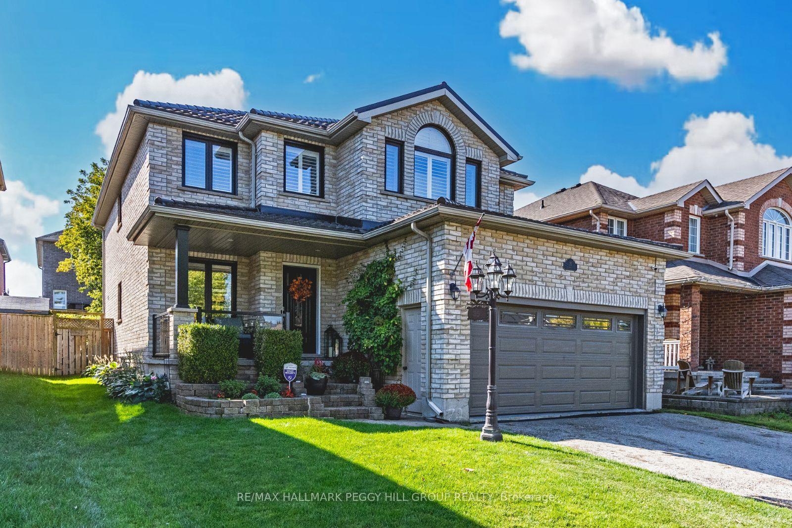 35 Benjamin Lane, Barrie, ON L4N 0S2