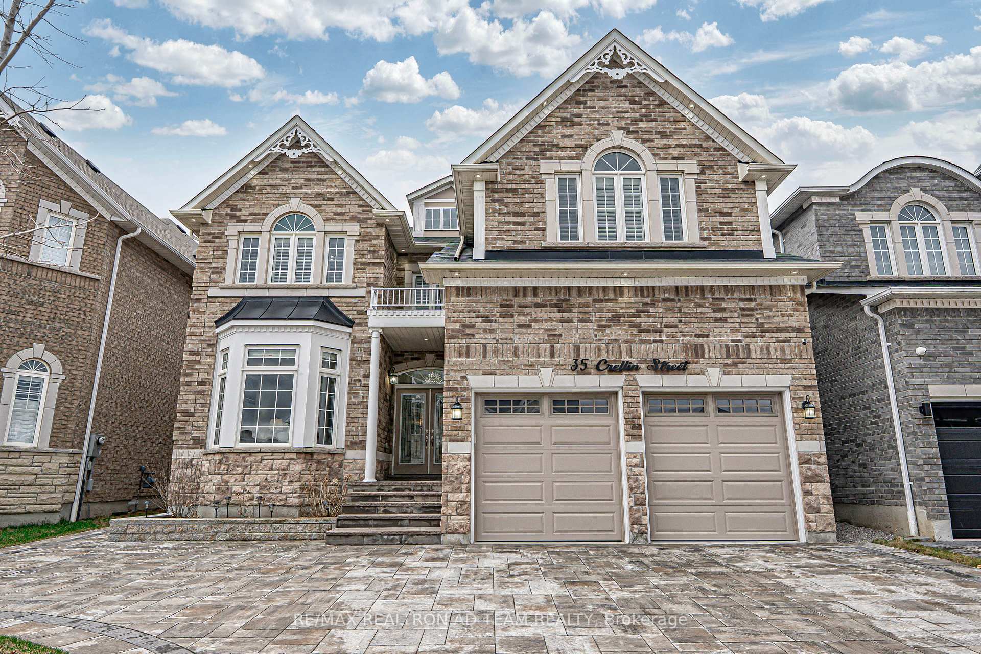 35 Crellin Street, Ajax, ON L1Z 0P1