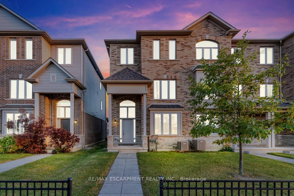 35 Crossings Way, Hamilton, ON L0R 1P0