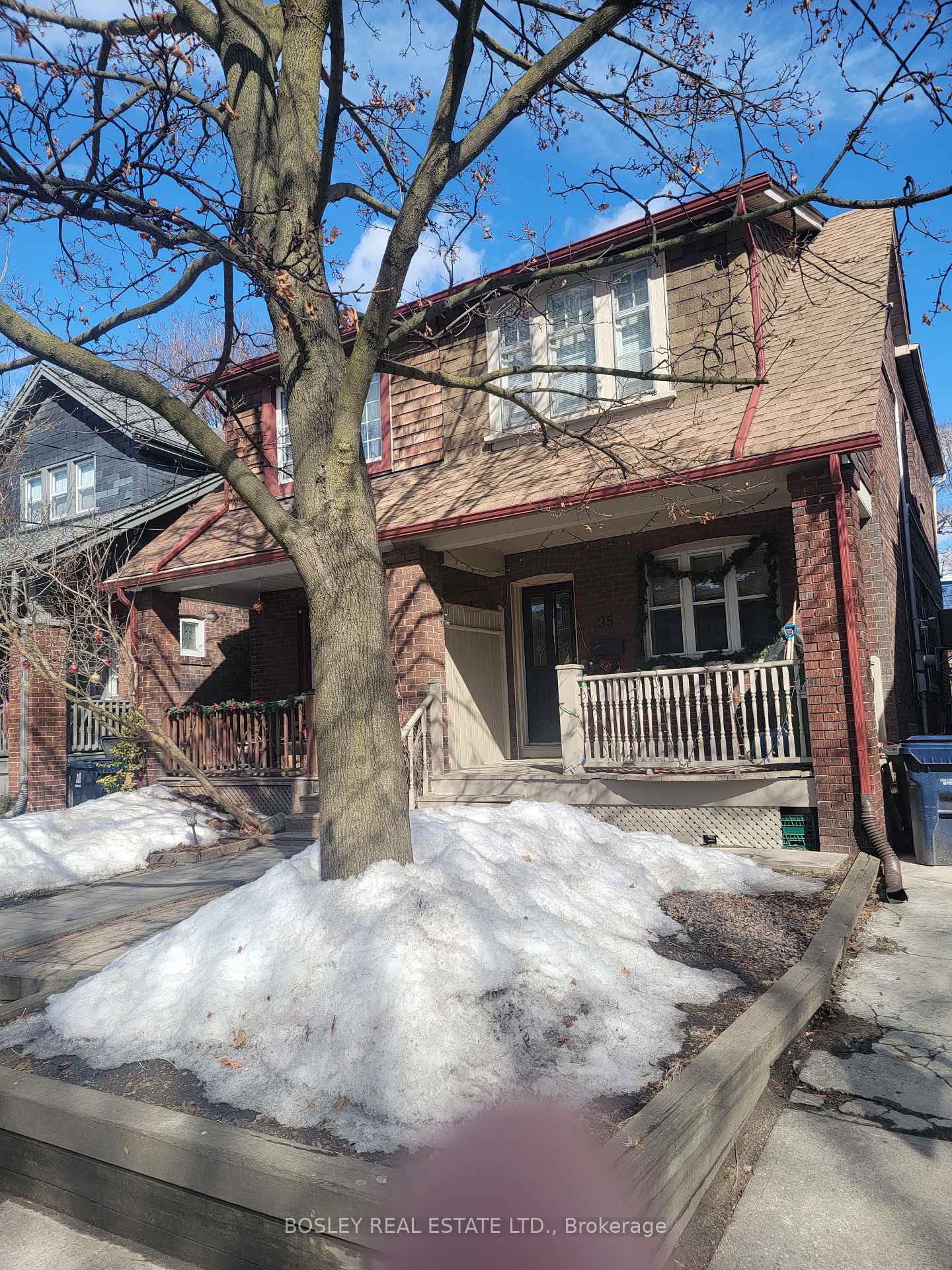 35 Gifford Street, Toronto, ON M5A 3H9