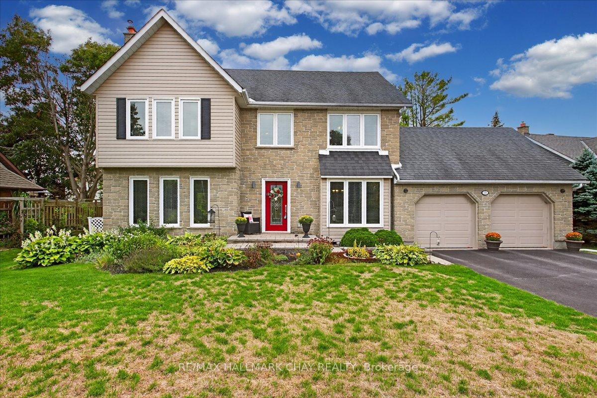 35 Howard Drive, Oro-Medonte, ON L0L 2E0