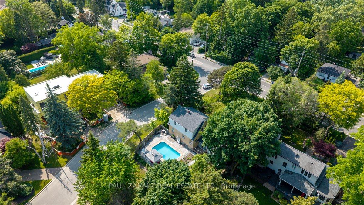 35 John Street, Markham, ON L3T 1Y1