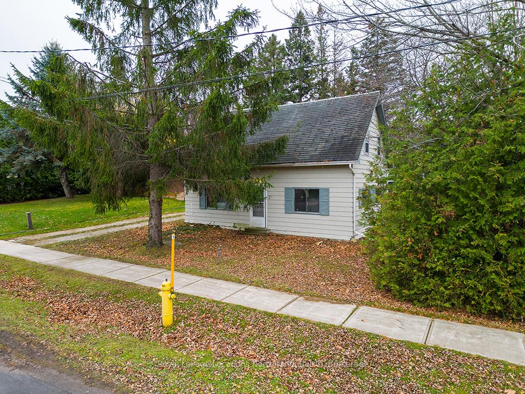 35 KING Street W, Blue Mountains, ON N0H 2P0