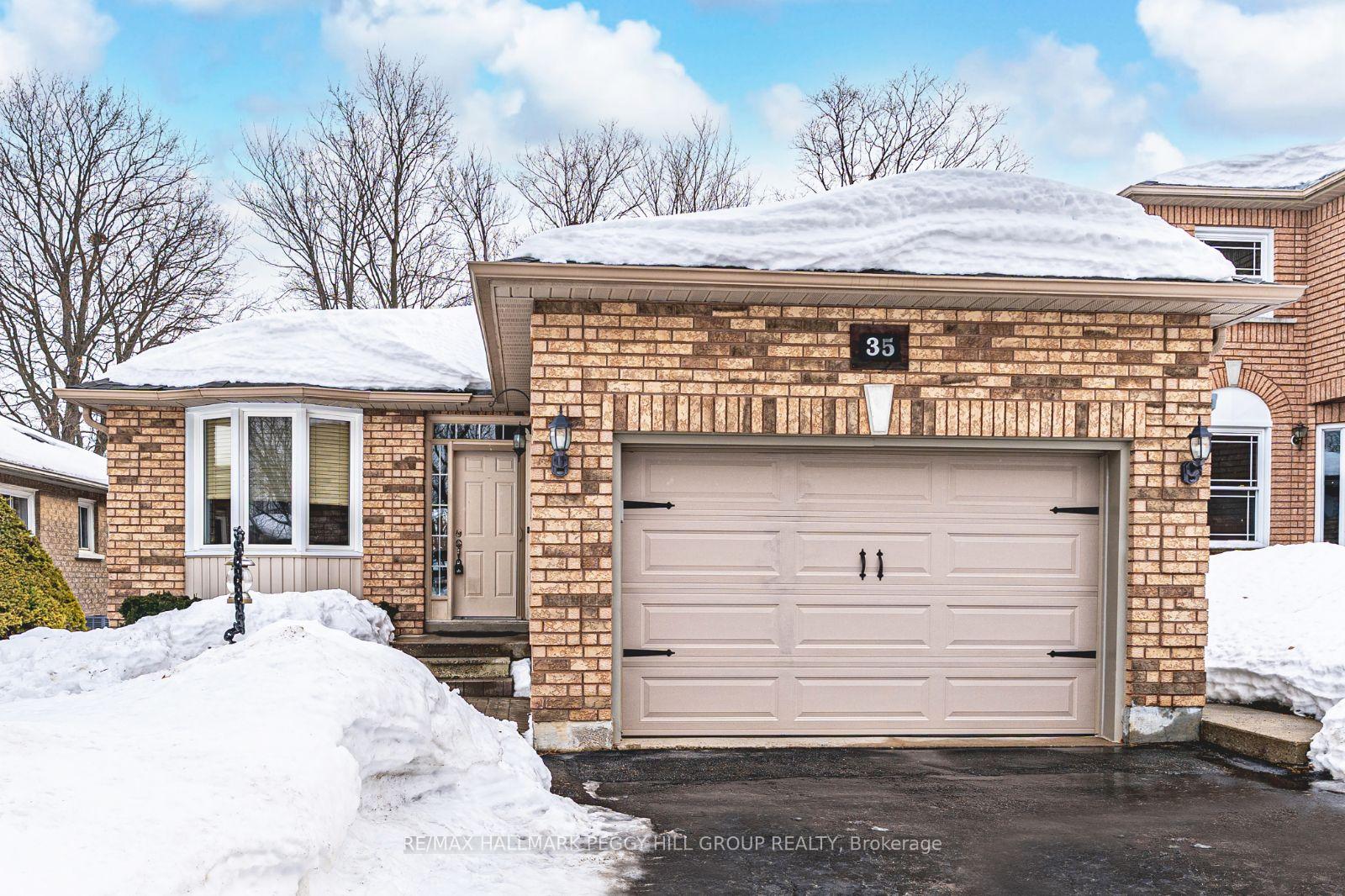 35 Nicholson Drive, Barrie, ON L4N 8L7
