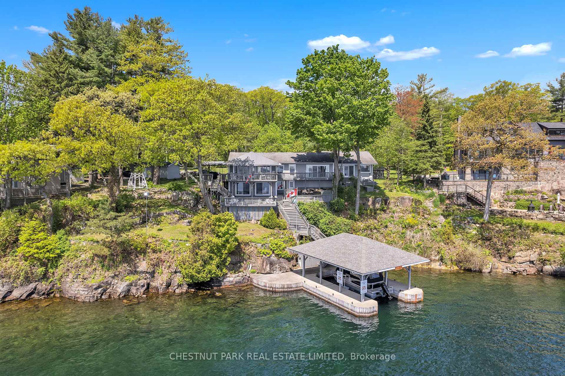 35 Riverview Drive, Front of Leeds & Seeleys Bay, ON K0E 1V0