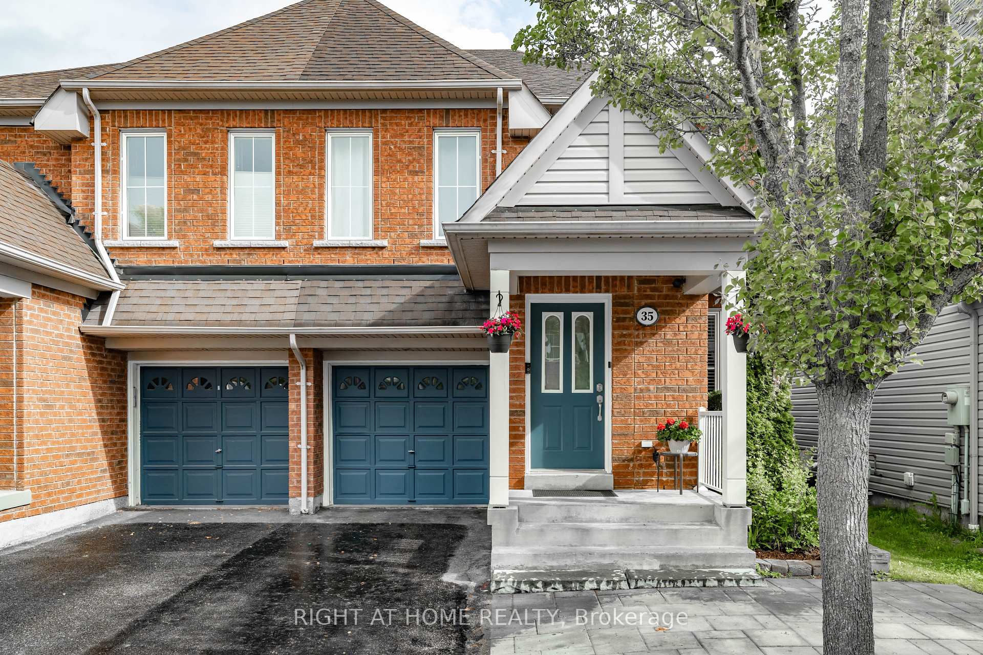 Ajax Real Estate MLS® Listings & Houses For Sale