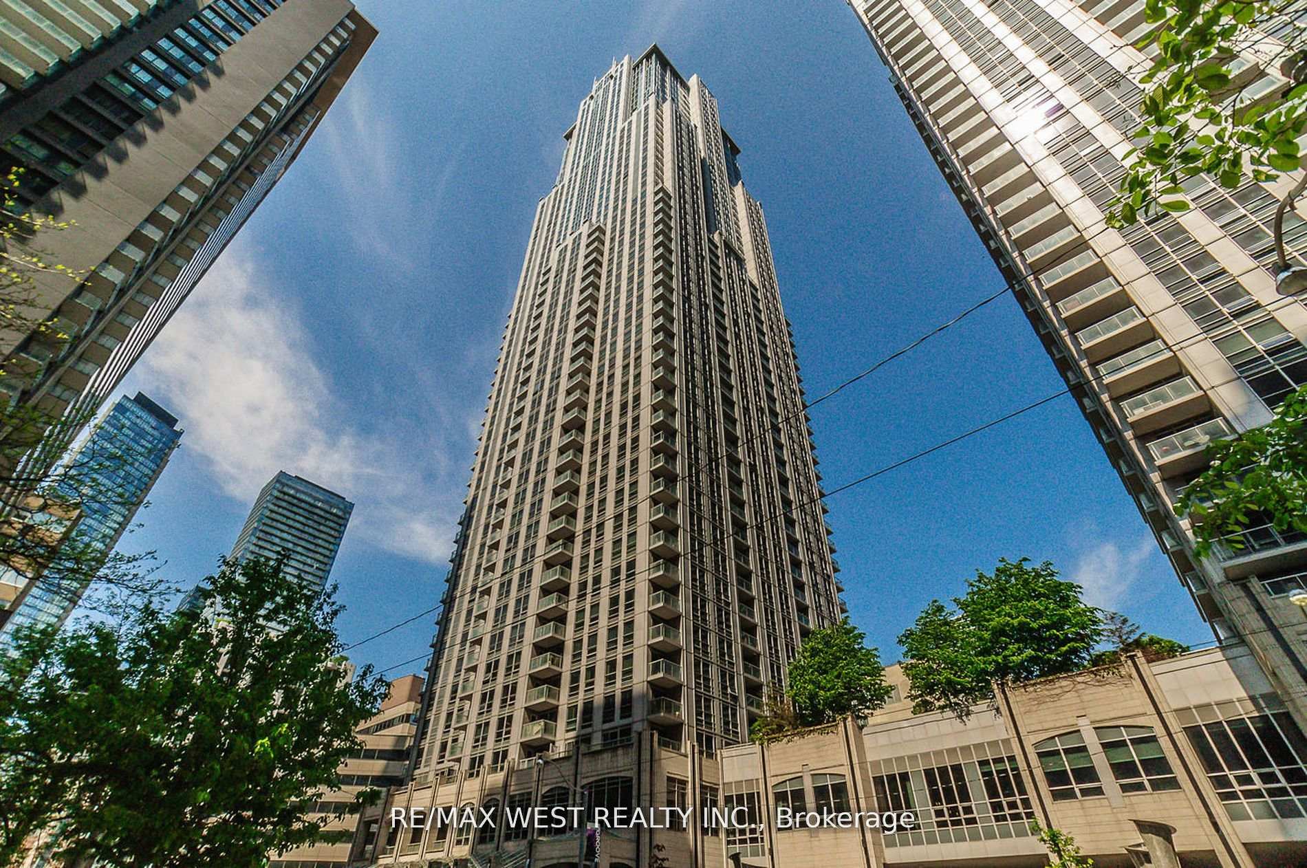 3502 - 763 Bay Street, Toronto, ON M5G 2R3