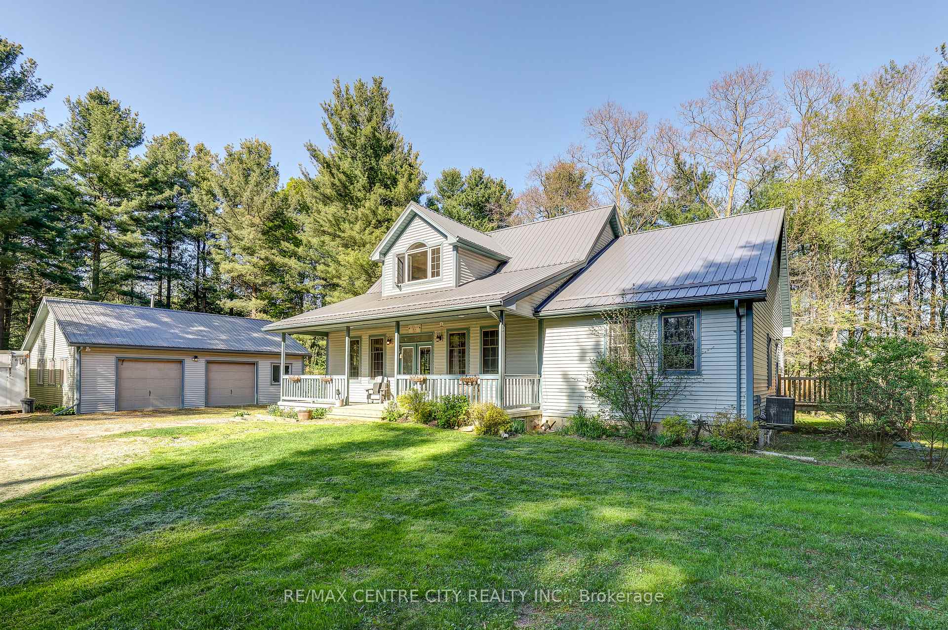 35035 LAKE Line, Southwold, ON N5L 1J1